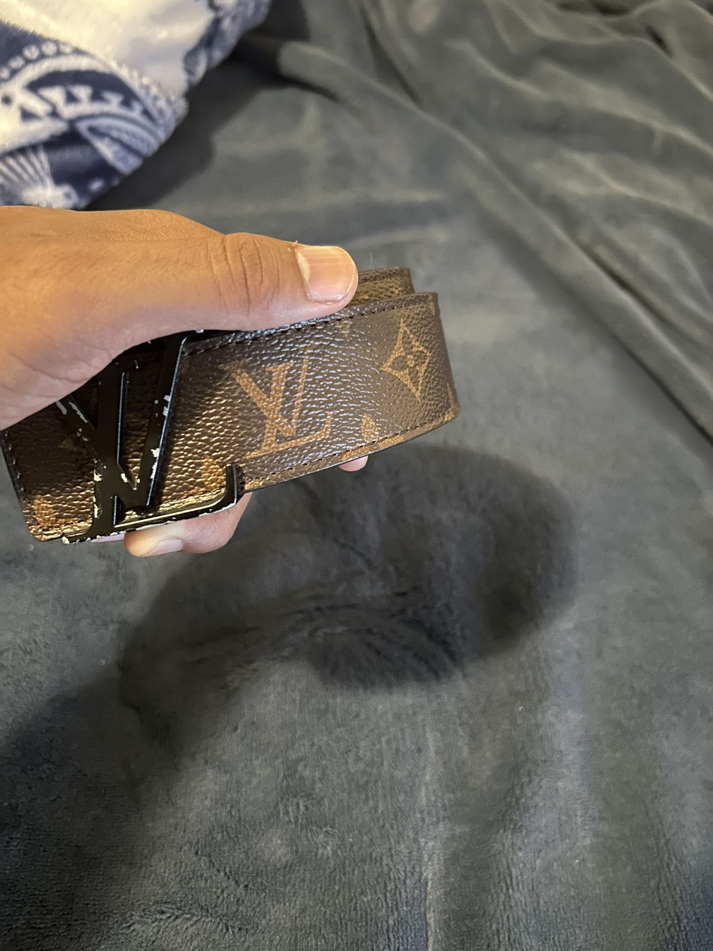 Louis Vuitton Belt for Sale in Modesto, CA - OfferUp