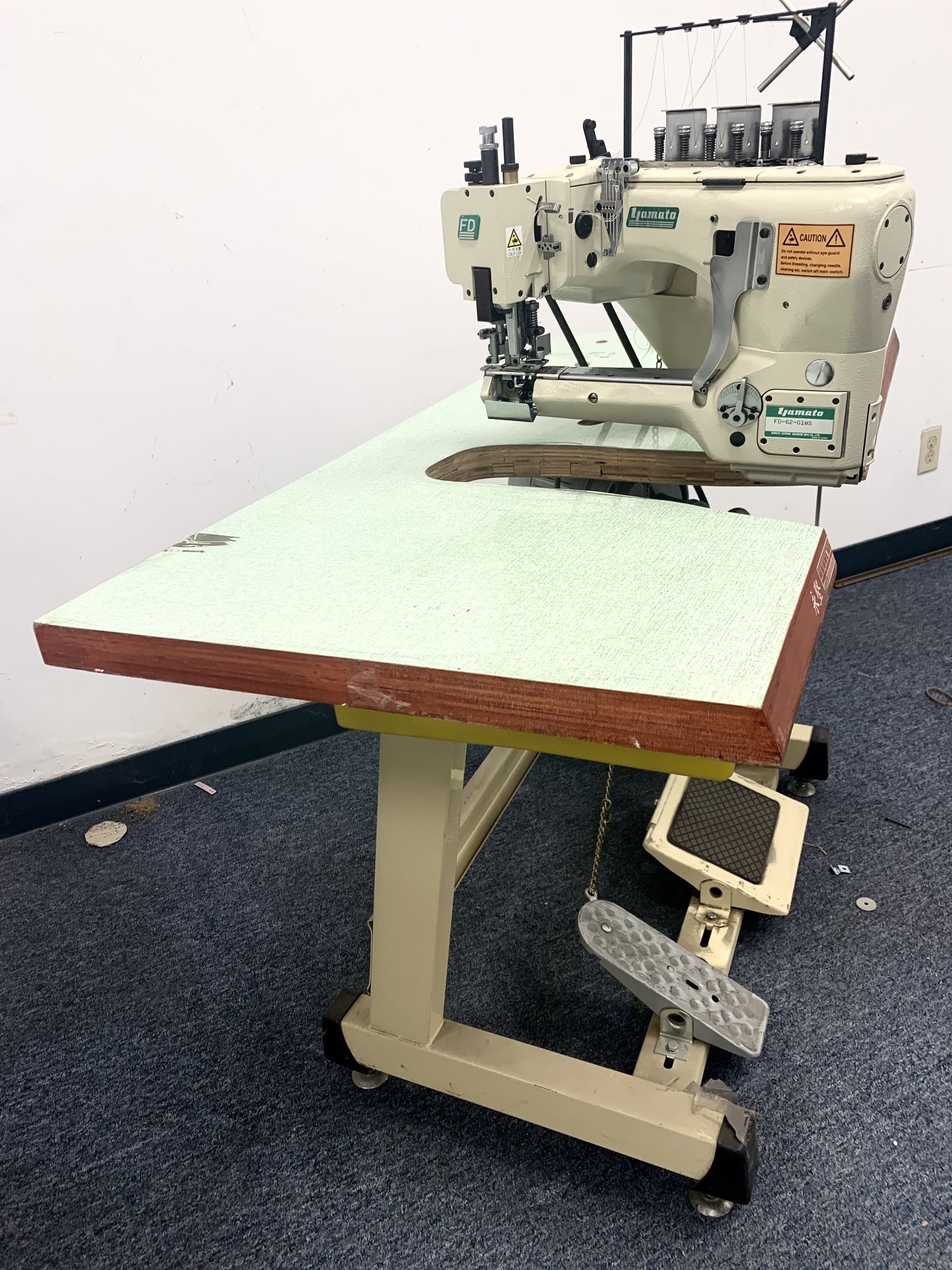 NEW Yamato Pro Sewing Machine/4 Needles 6 Threads Flatseamer for Sale ...
