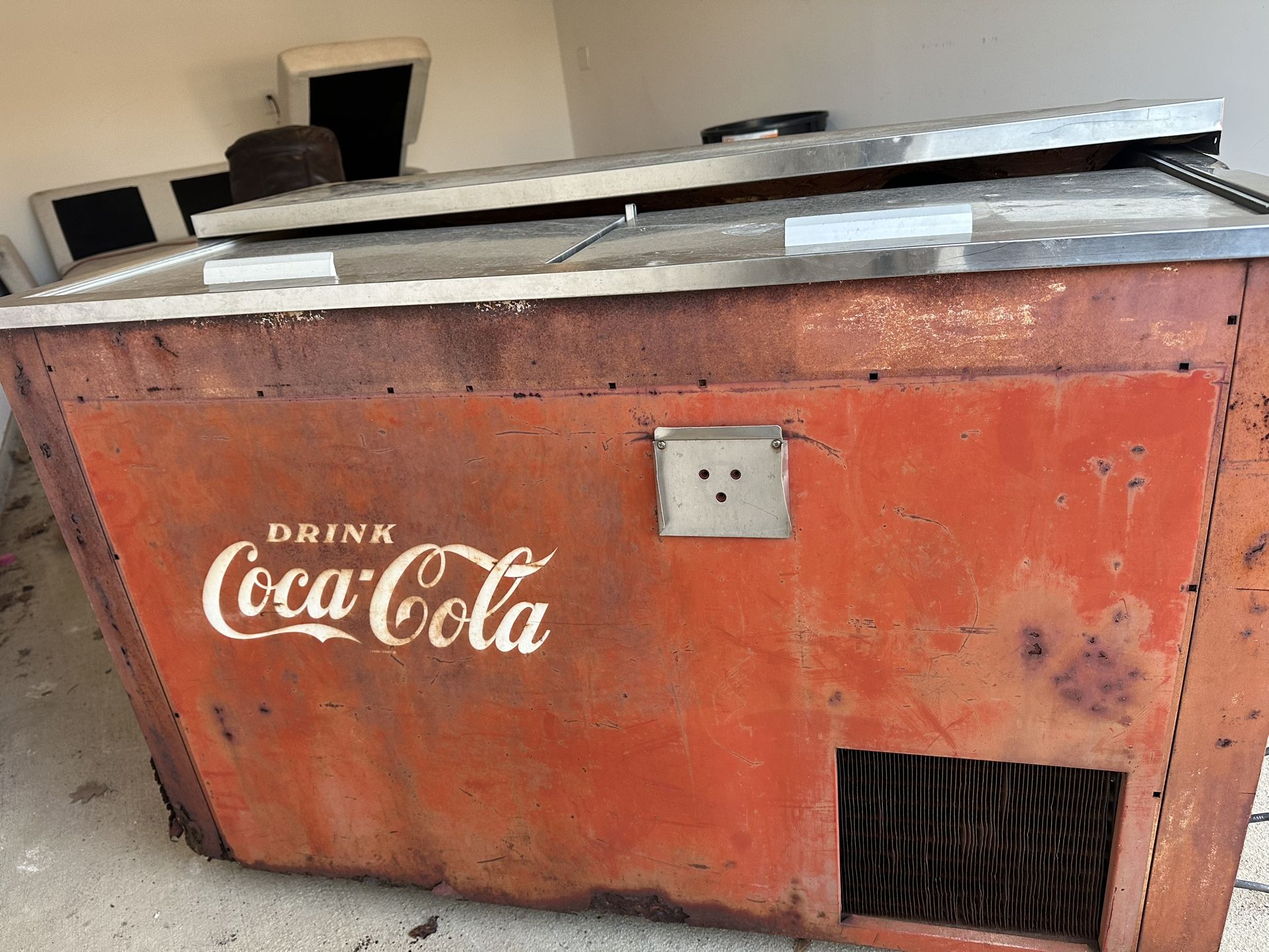 1940, Coca Cola Coke Machine for Sale in Fort Worth, TX - OfferUp