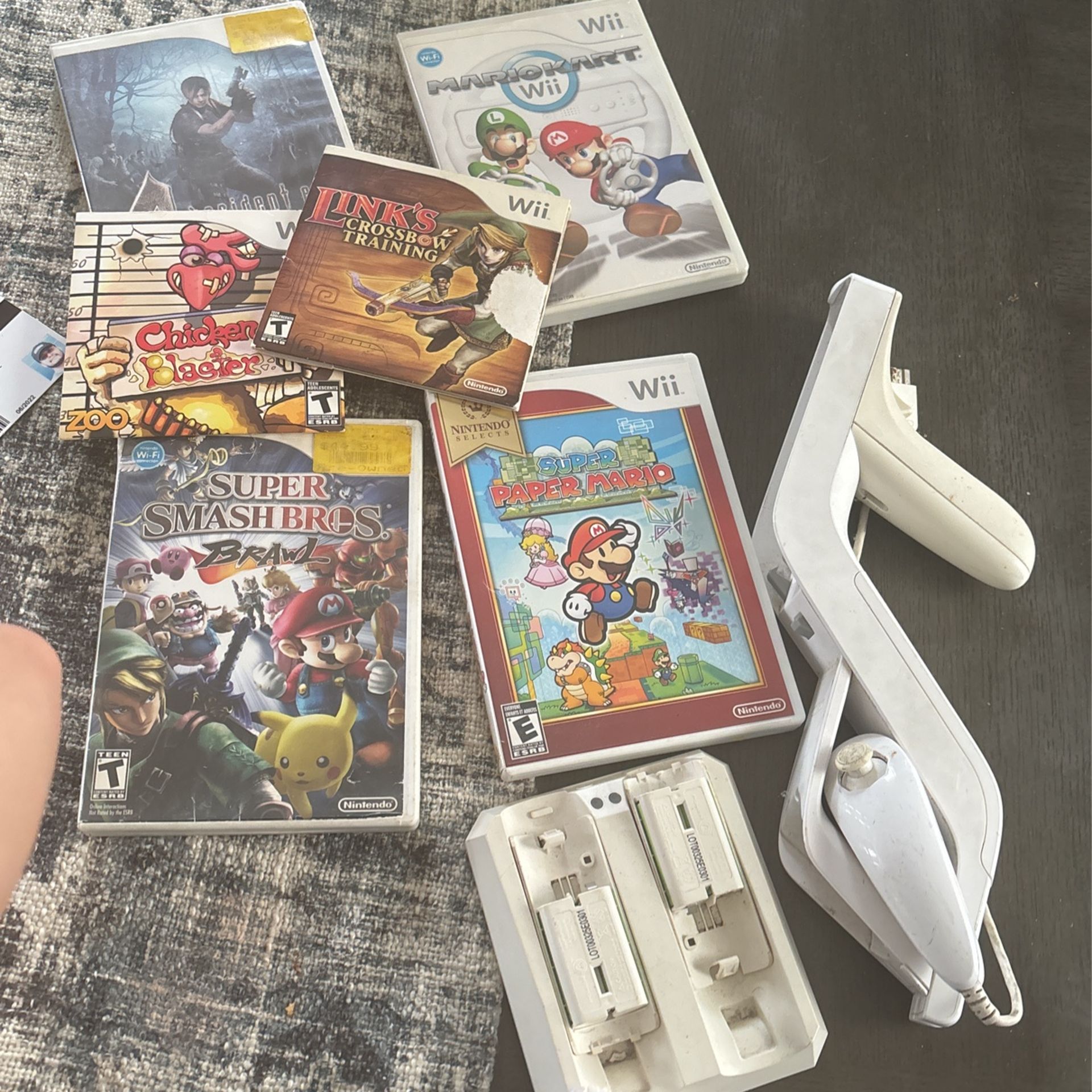 Wii games and controller for Sale in Los Angeles, CA - OfferUp