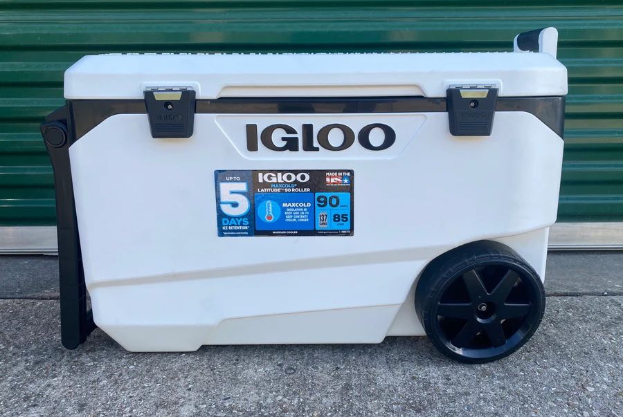 New Other Igloo Flip and Tow 90 qt Roller Cooler - White & Black for ...