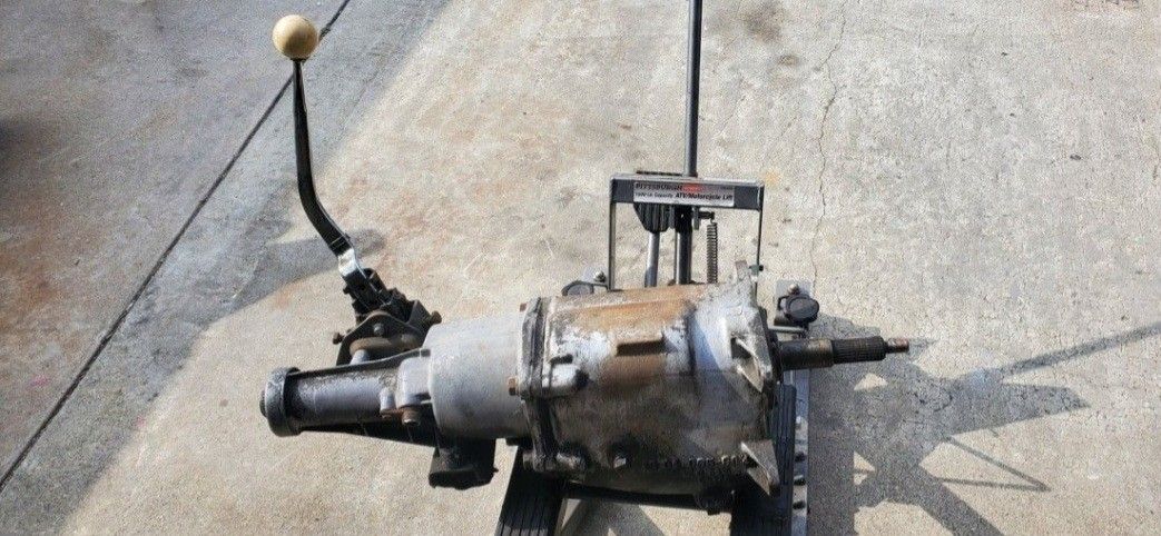 Chevy T10 Transmission for Sale in Fontana, CA - OfferUp