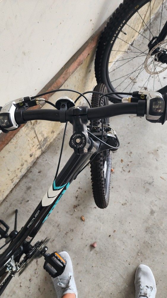 Trex Bike for Sale in Lake Lincolnd, NY - OfferUp