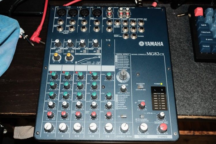 Yamaha MG82cx Mixer with Built-in Effects for Sale in West Covina, CA - OfferUp