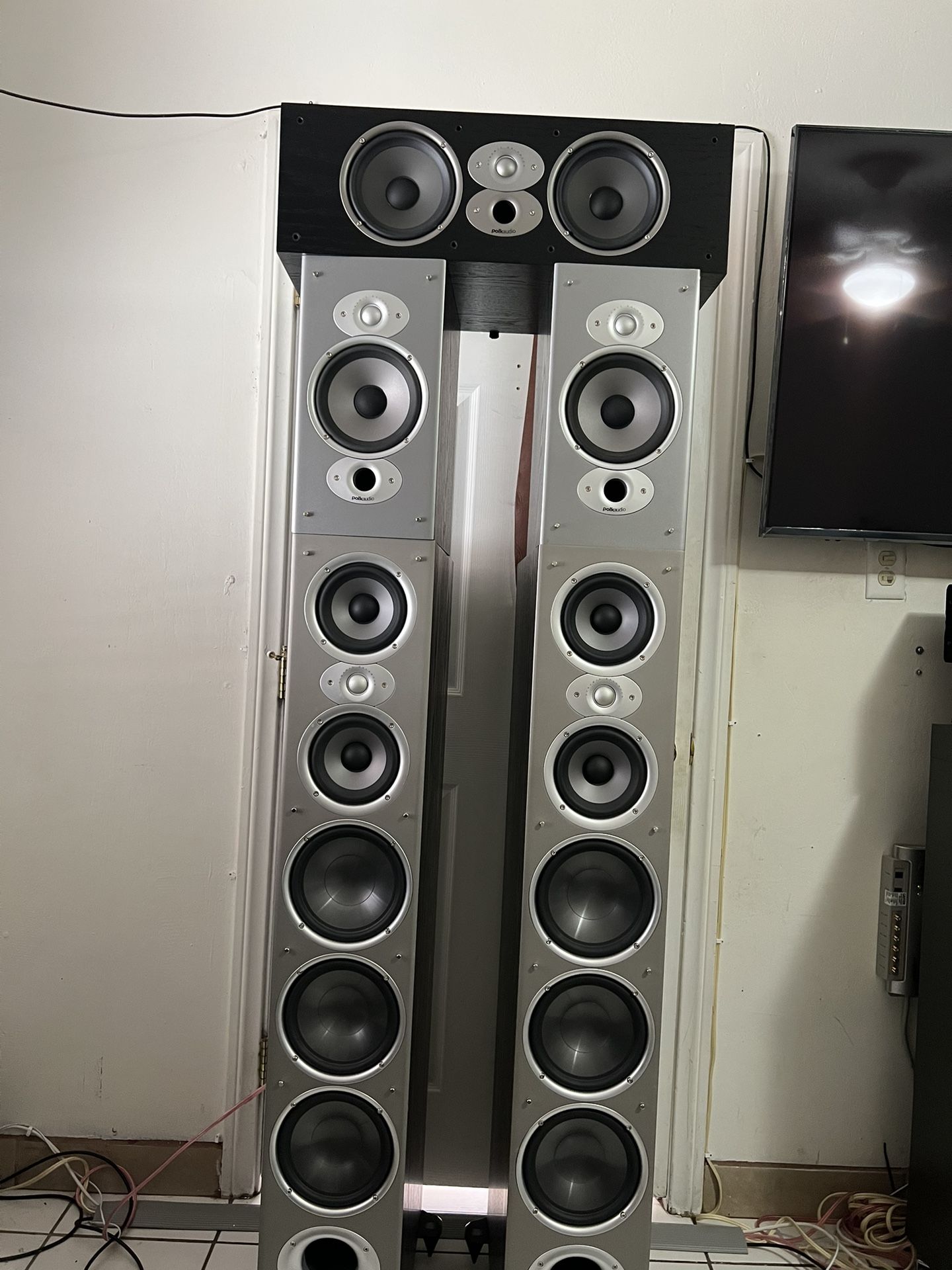 POLK AUDIO HOME THEATER SET UP + DENON RECEIVER 7.2 Dolby Atmos for ...