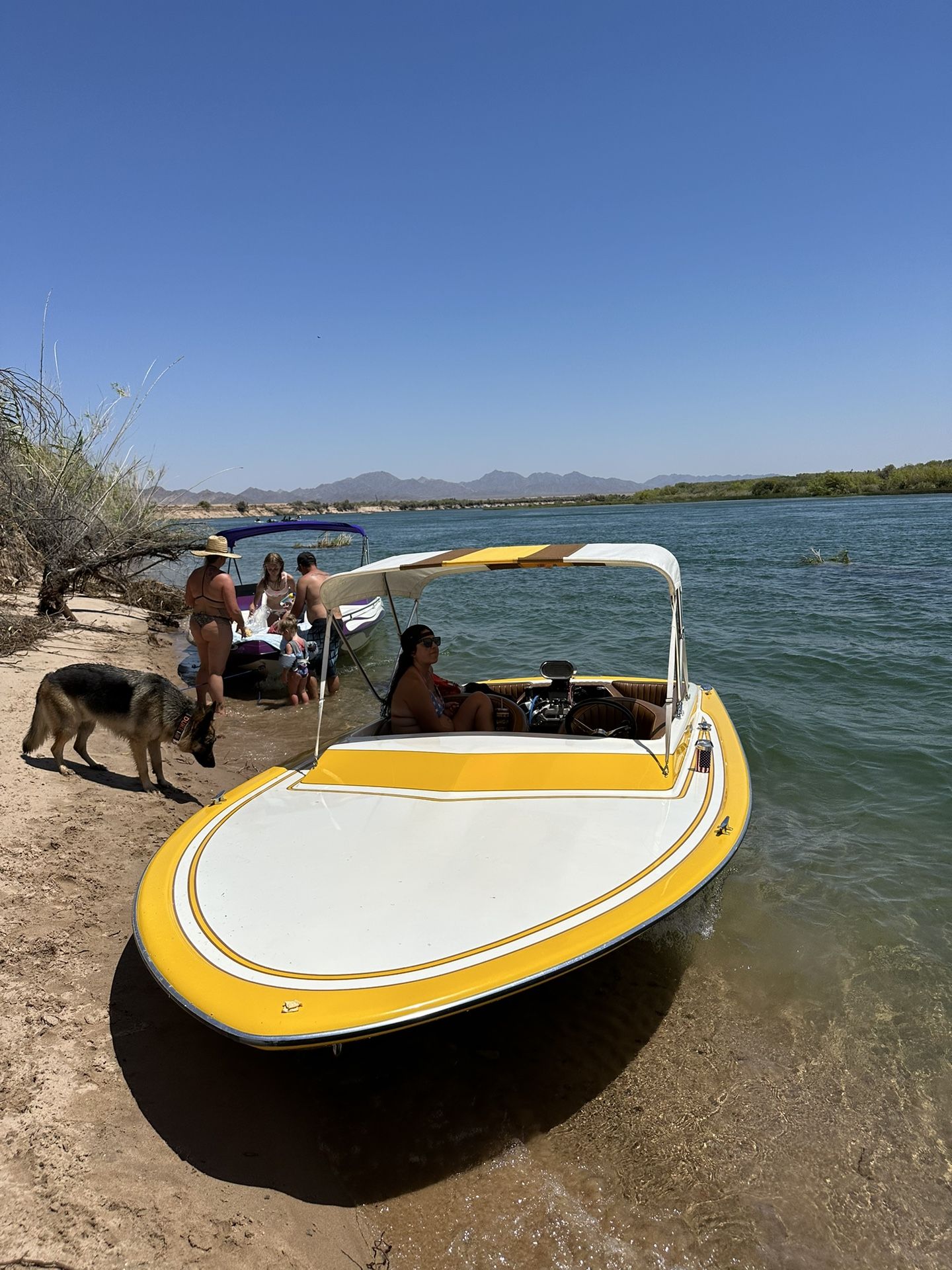 1980 Hallett Mini day cruiser jet boat for Sale in Ontario, CA - OfferUp