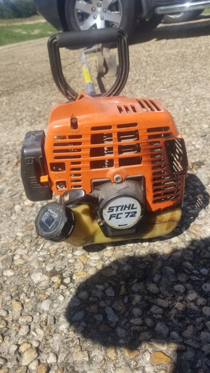 STIHL FC 70 Lawn Edger (Gas Powered) for Sale in Suffolk, VA - OfferUp