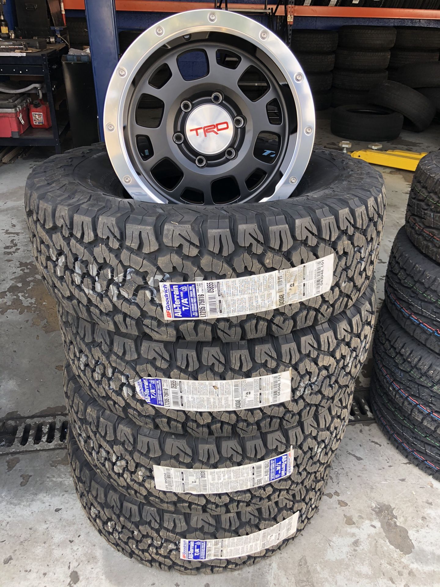 2020 Toyota Tacoma trd pro Beadlocks wheels with bfgoodrich ko2 285/75 ...