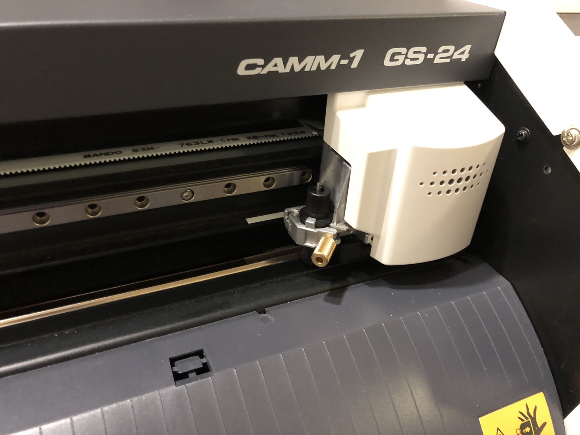 Roland GS-24 CAMM 1 Vinyl Cutter for Sale in Hacienda Heights, CA - OfferUp