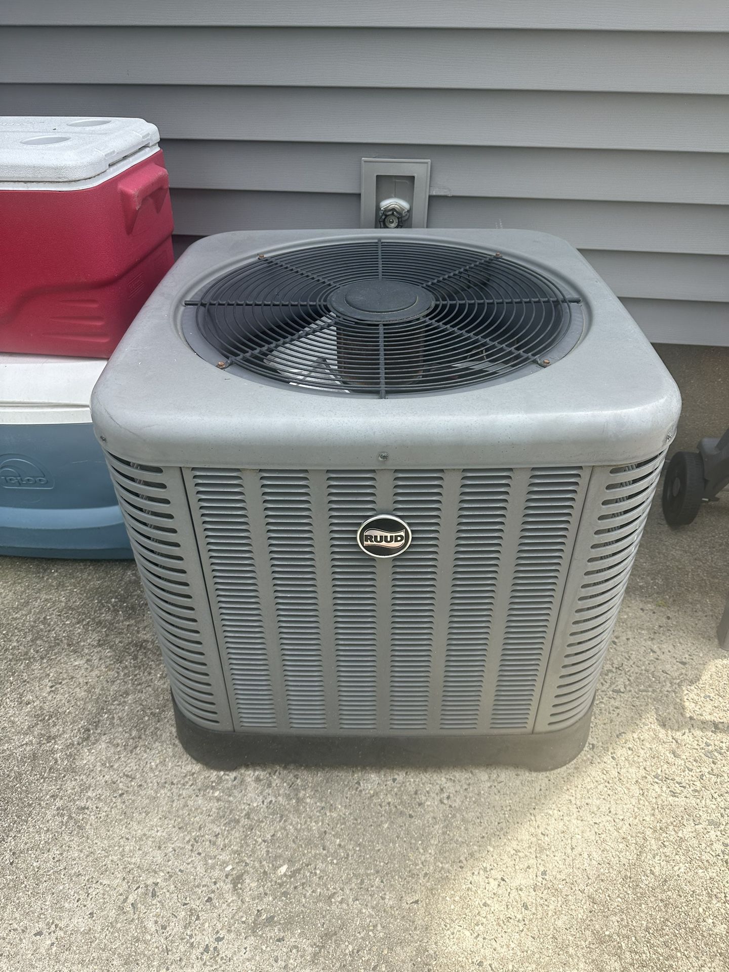 Ruud AC Compressor for Sale in Garden City South, NY - OfferUp