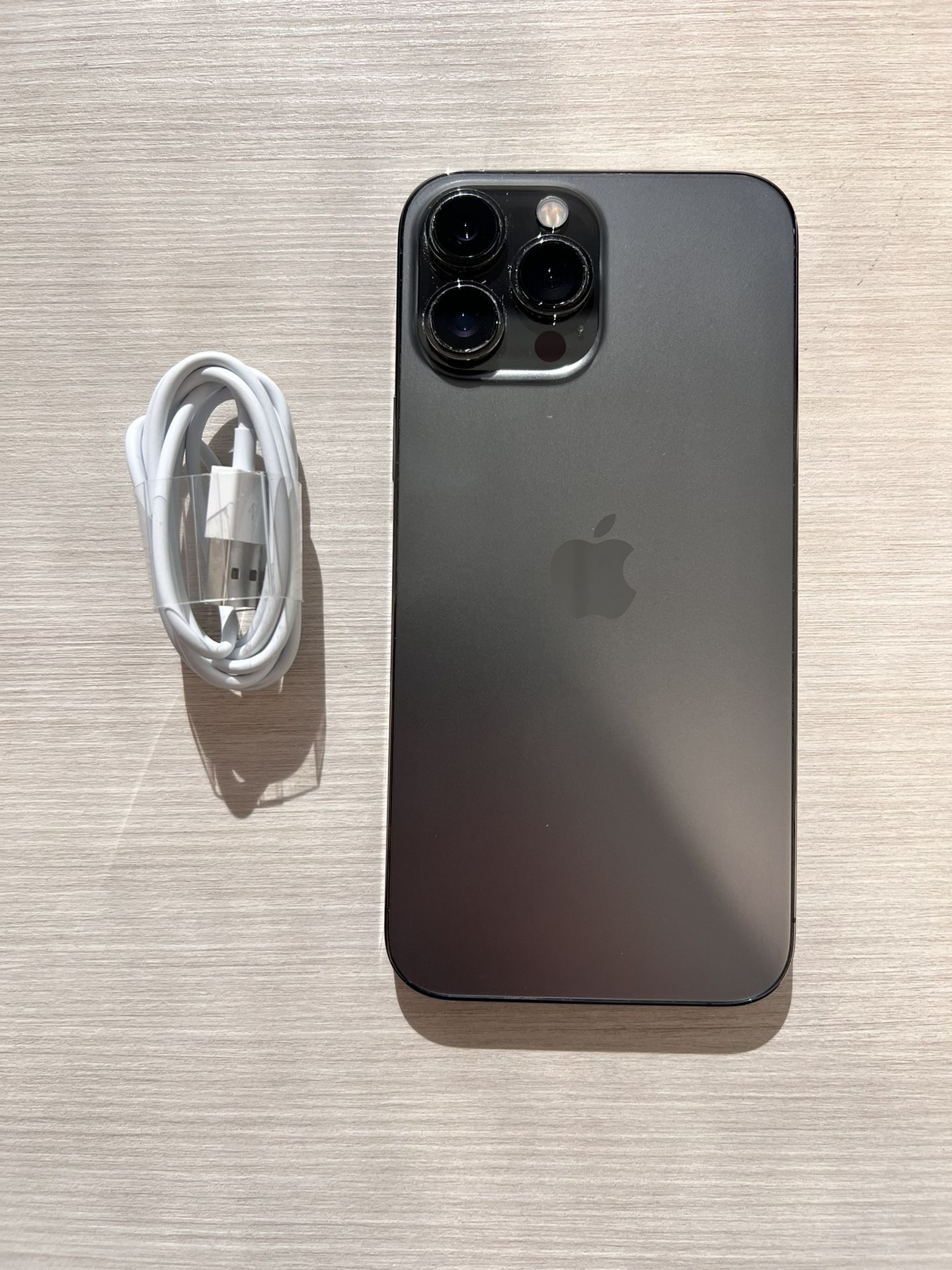 iPhone 13 Pro Max - Gray 128GB for Sale in Irvine, CA - OfferUp