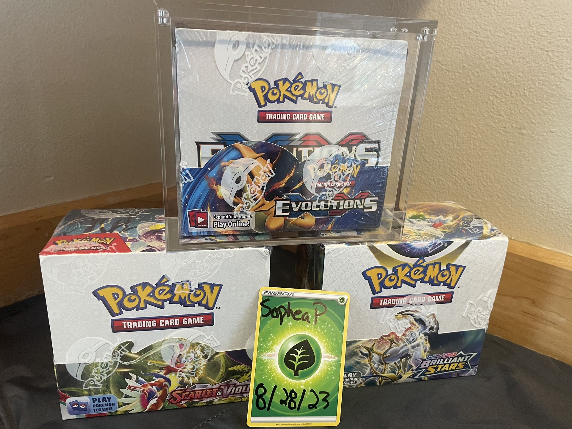 2016 XY Evolution Booster Box W/acrylic Case And Scarlett And Violet ...
