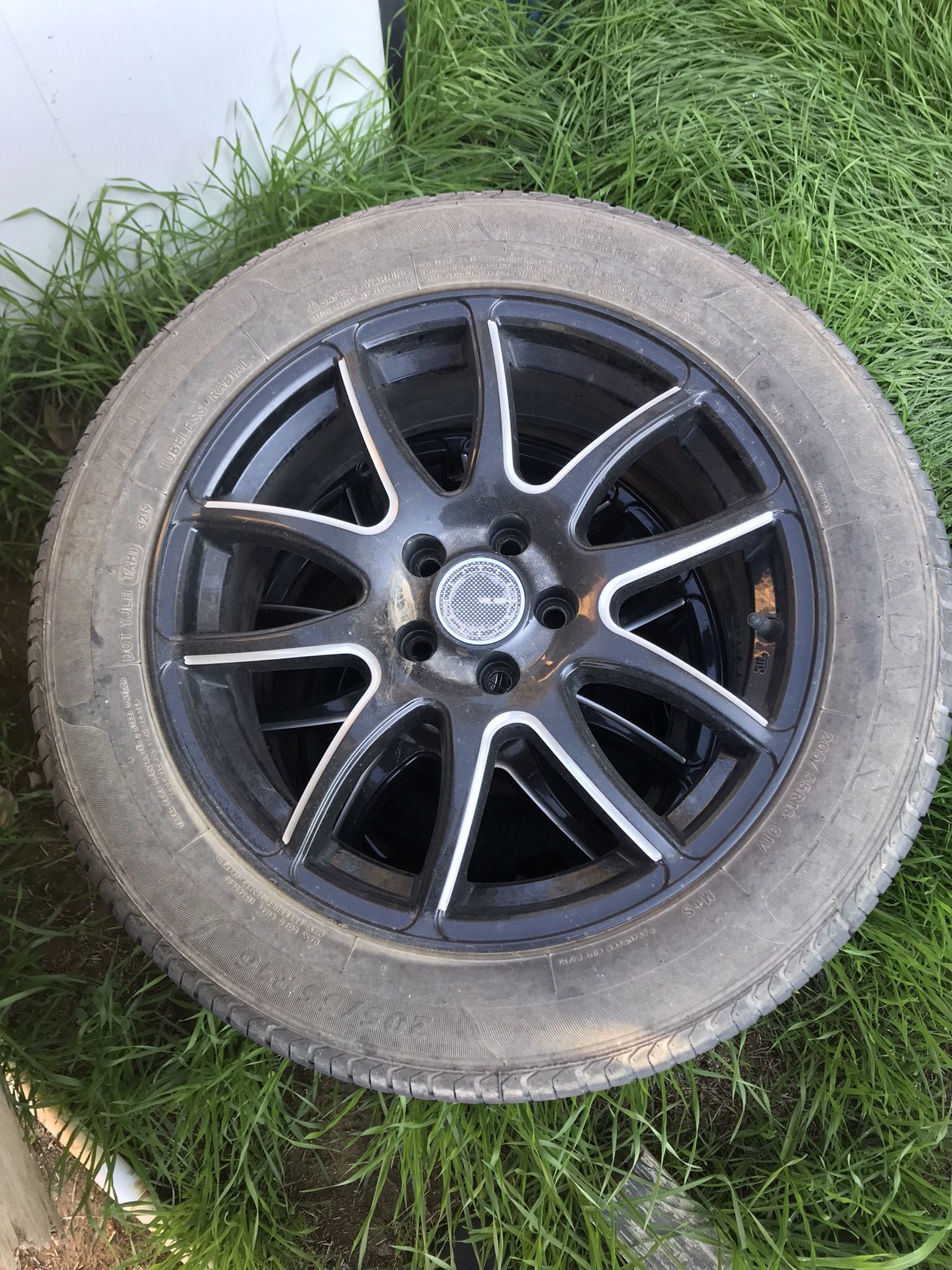 16 Inch Rims for Sale in Bakersfield, CA - OfferUp
