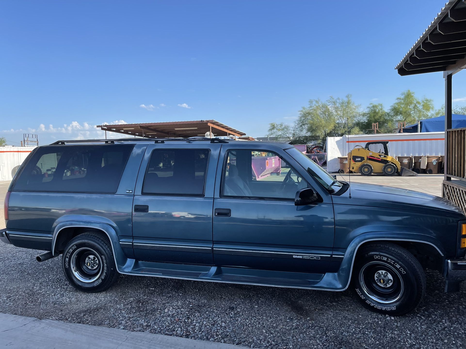 1995 GMC Suburban for Sale in Laveen Village, AZ - OfferUp