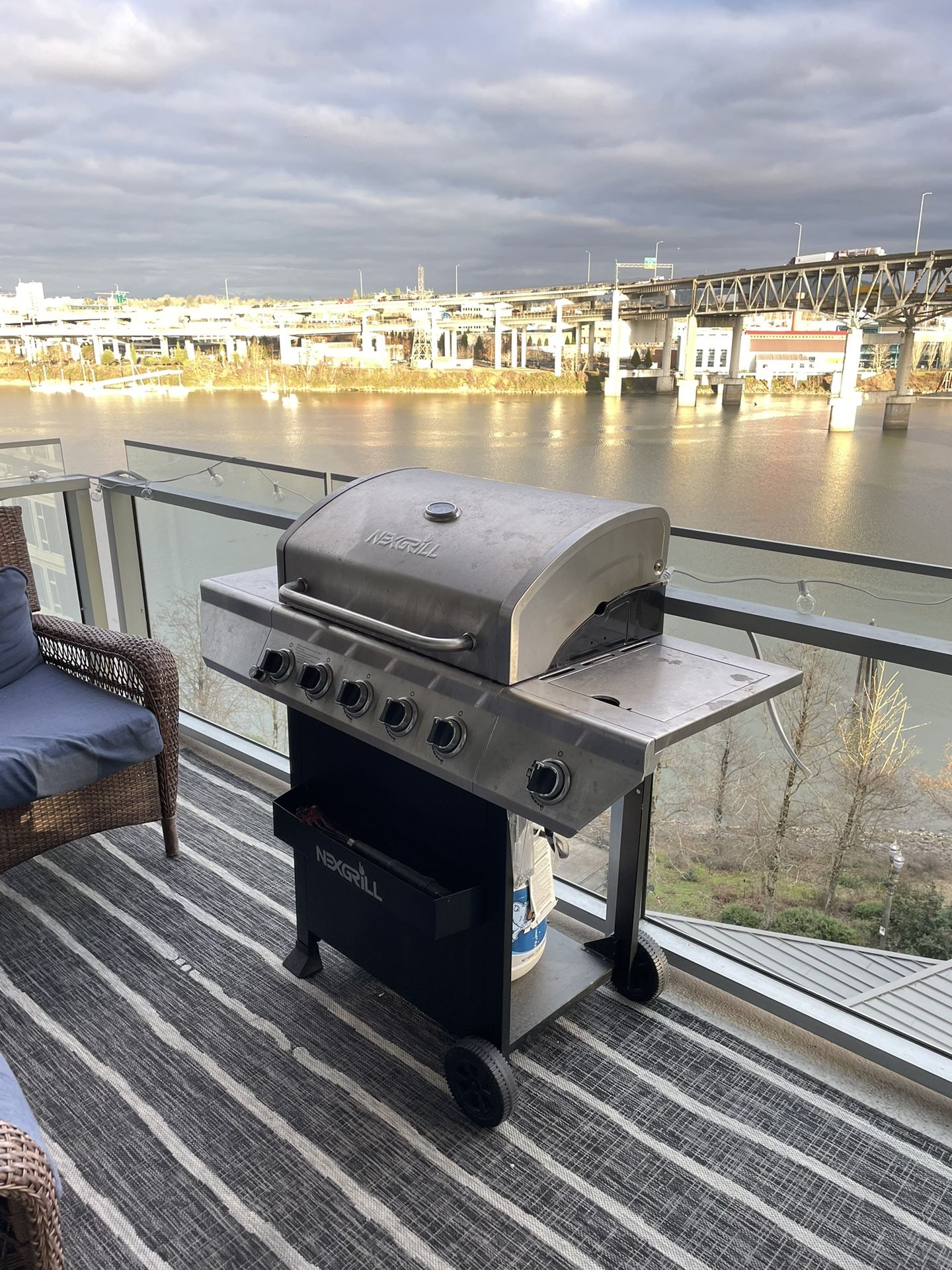 Barbecue Grill for Sale in Portland, OR - OfferUp
