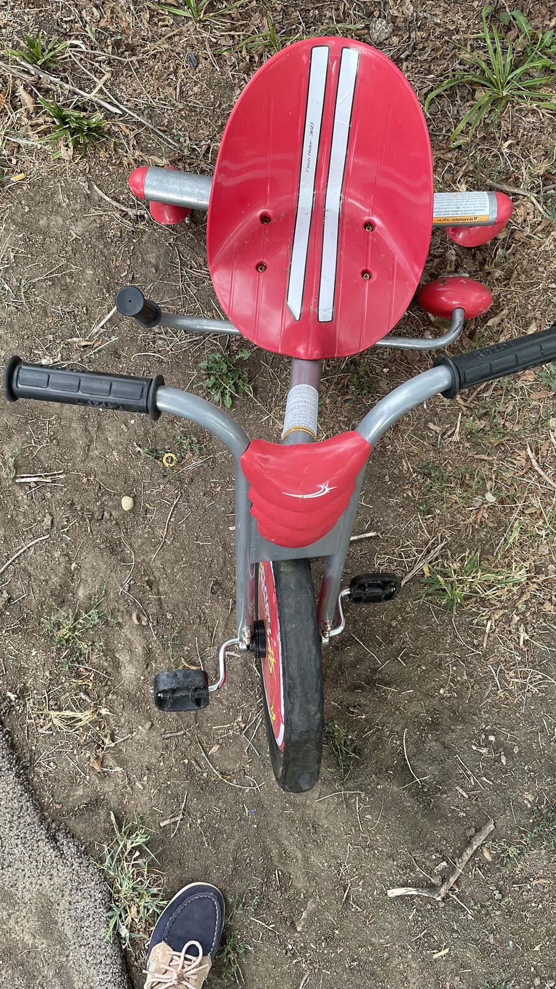Razor Flash Rider 360 Compact Tricycle for Sale in Wichita, KS - OfferUp