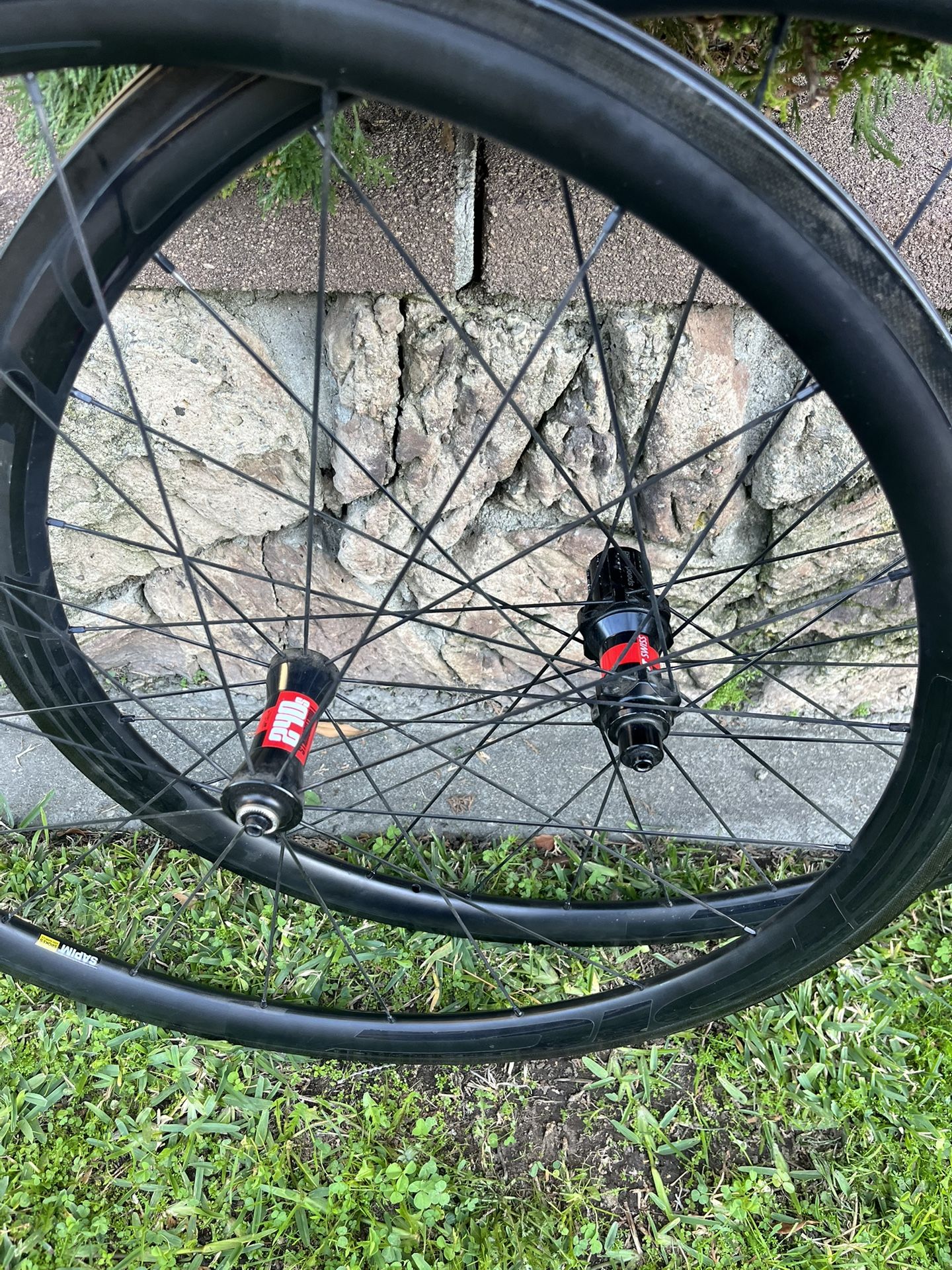 DT Swiss Hugi 240 Carbon Wheels for Sale in Arcadia, CA - OfferUp