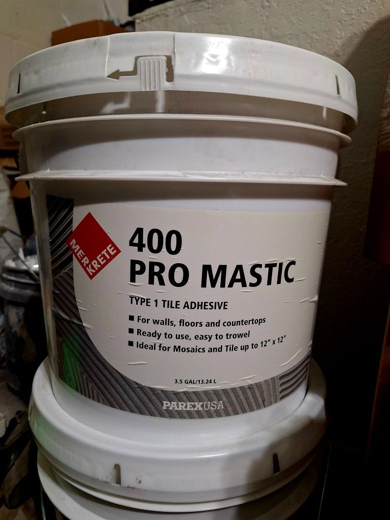 400 PRO MASTIC TiLE ADHESIVE for Sale in Riverview, FL - OfferUp