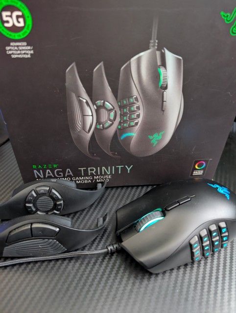 Razer Naga Trinity Mouse for Sale in Oceanside, CA - OfferUp