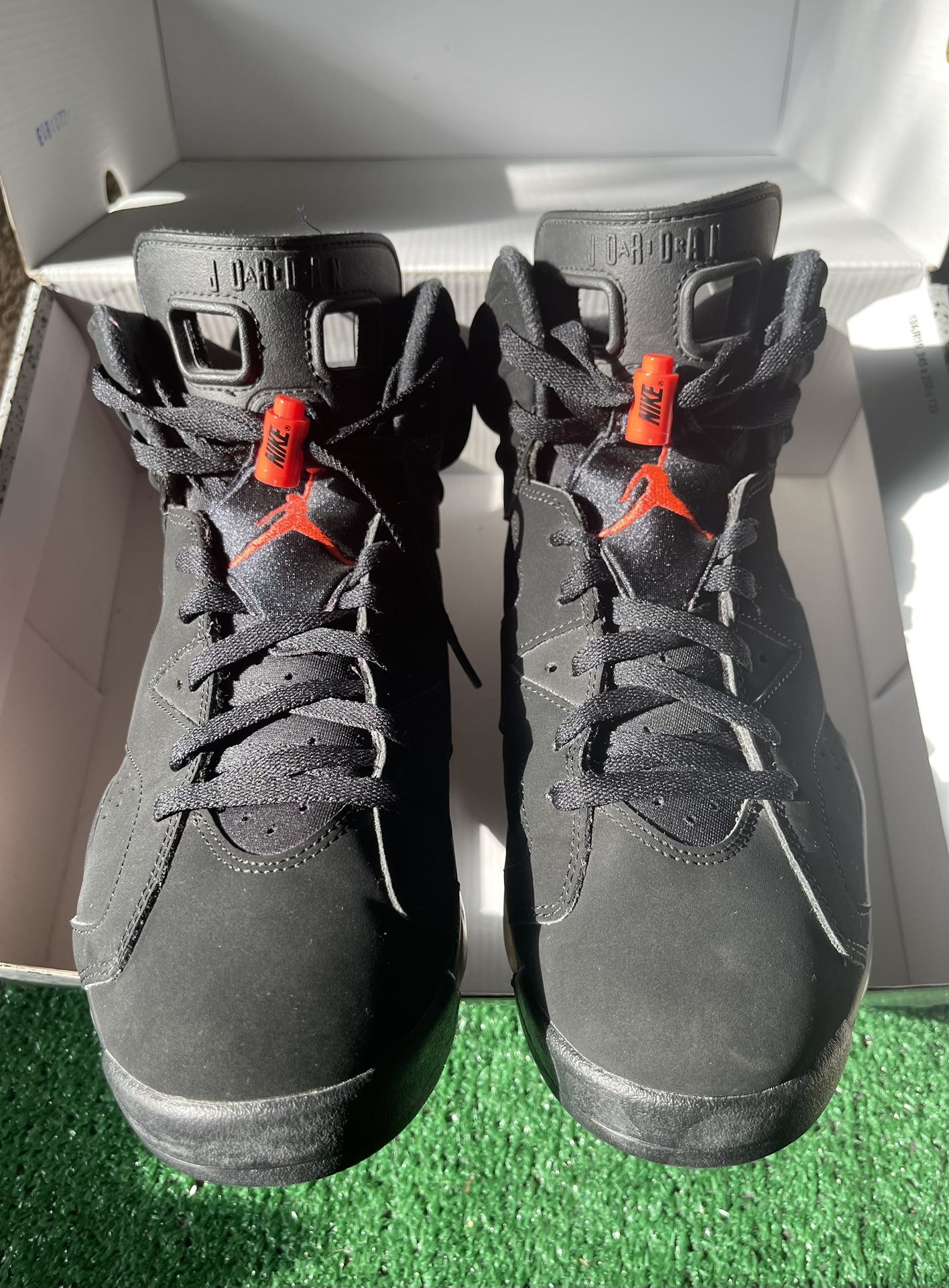 Jordan 6 Retro Black Infrared 10.5 M Worn for Sale in Merriam, KS - OfferUp