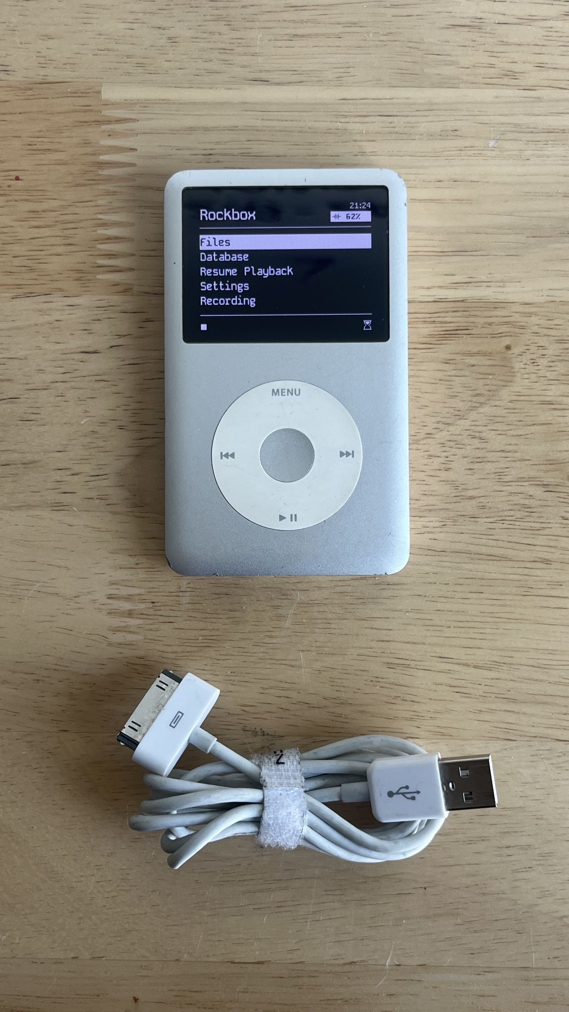 Ipod Classic for Sale in Los Angeles, CA - OfferUp