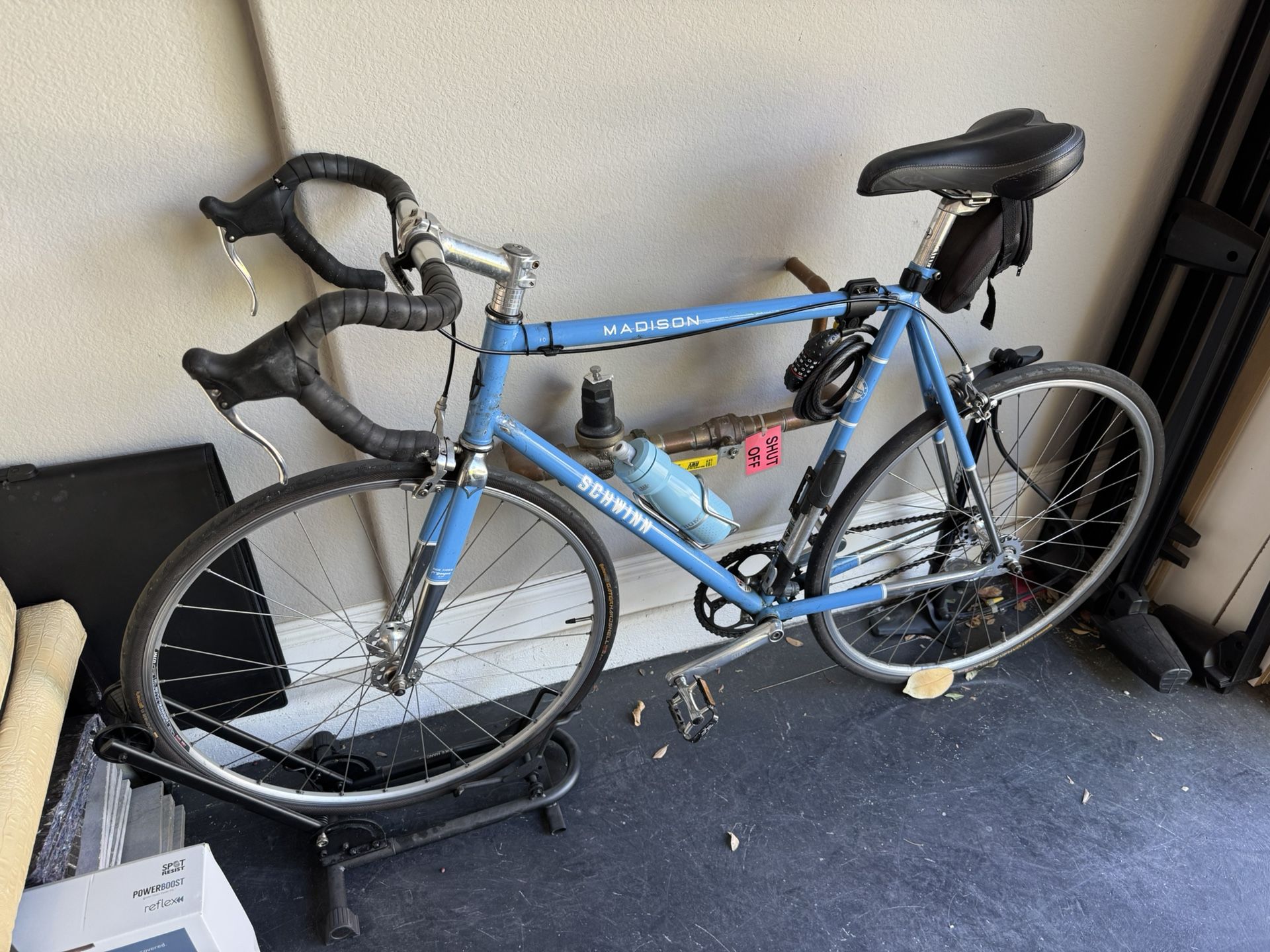 Schwinn Madison blue Fixed Gear Steel Road Bike Bicycle for Sale in Las ...