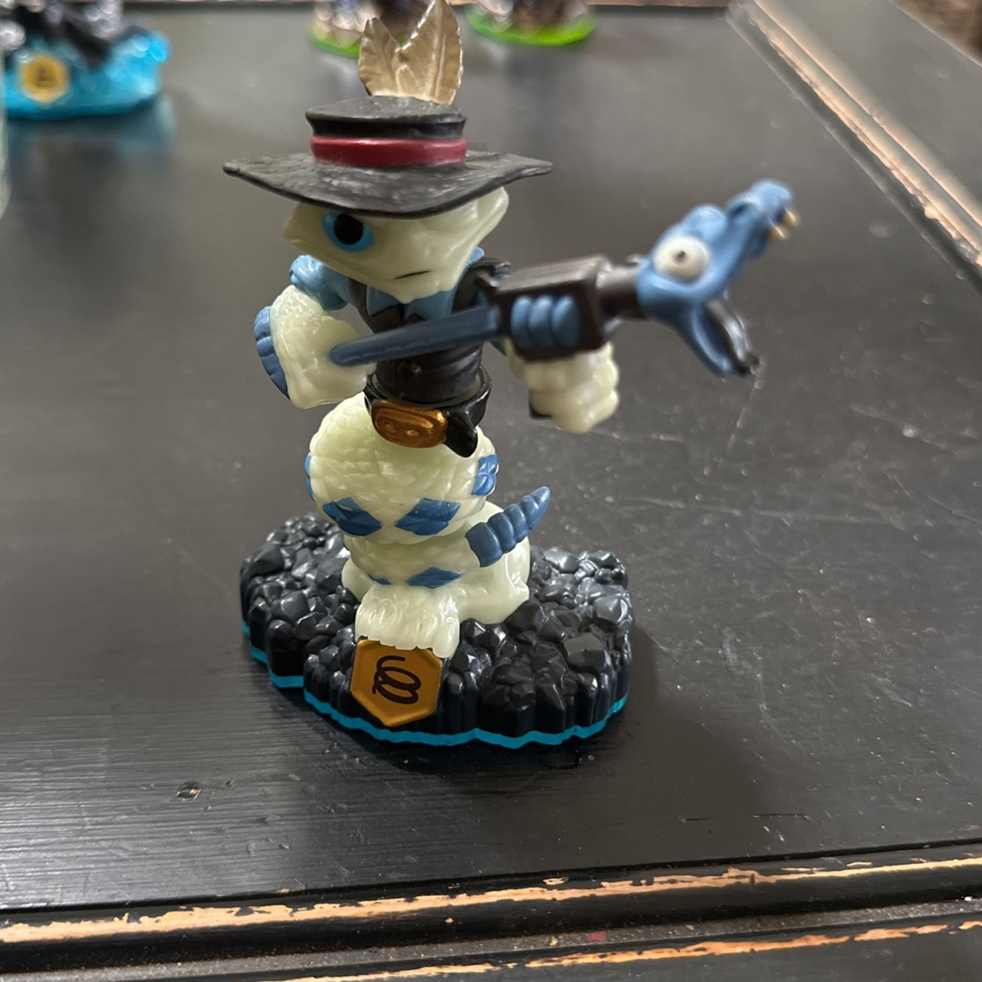 Rattle Shake Skylanders