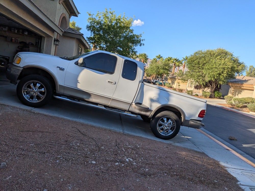 2001 Ford F-150 Super Crew Cab On 20"Rims for Sale in North Las Vegas ...