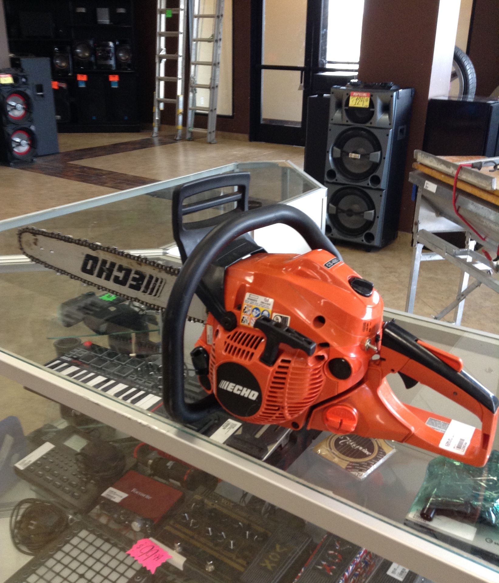 Echo cs-490 chainsaw commercial for Sale in Arlington, TX - OfferUp