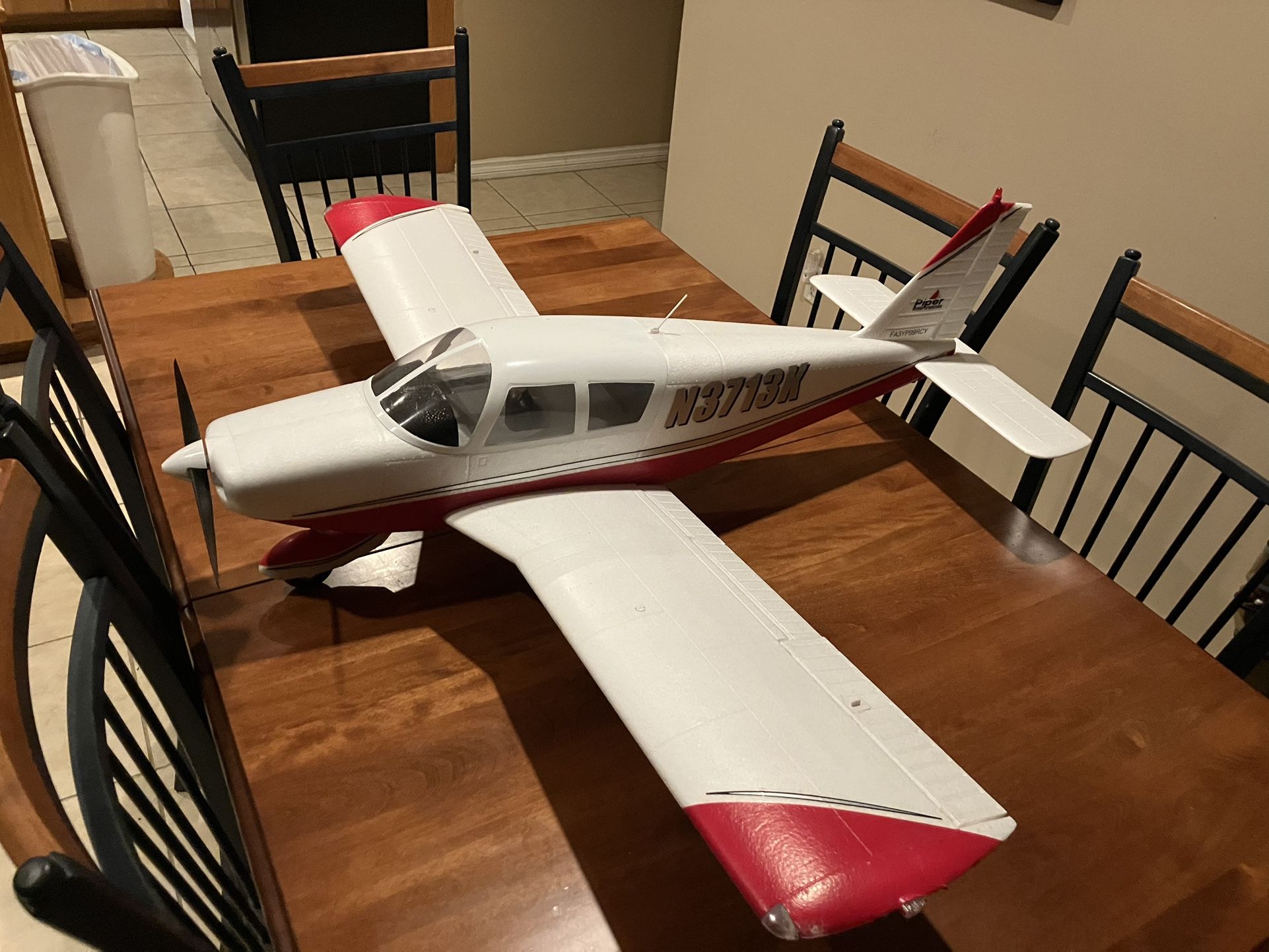 E-flite piper Cherokee RC airplane for Sale in Irvine, CA - OfferUp
