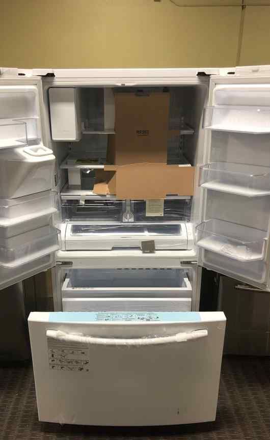 Samsung White French Door Refrigerator (Model:RF263BEAEWW) PZRG1 for ...