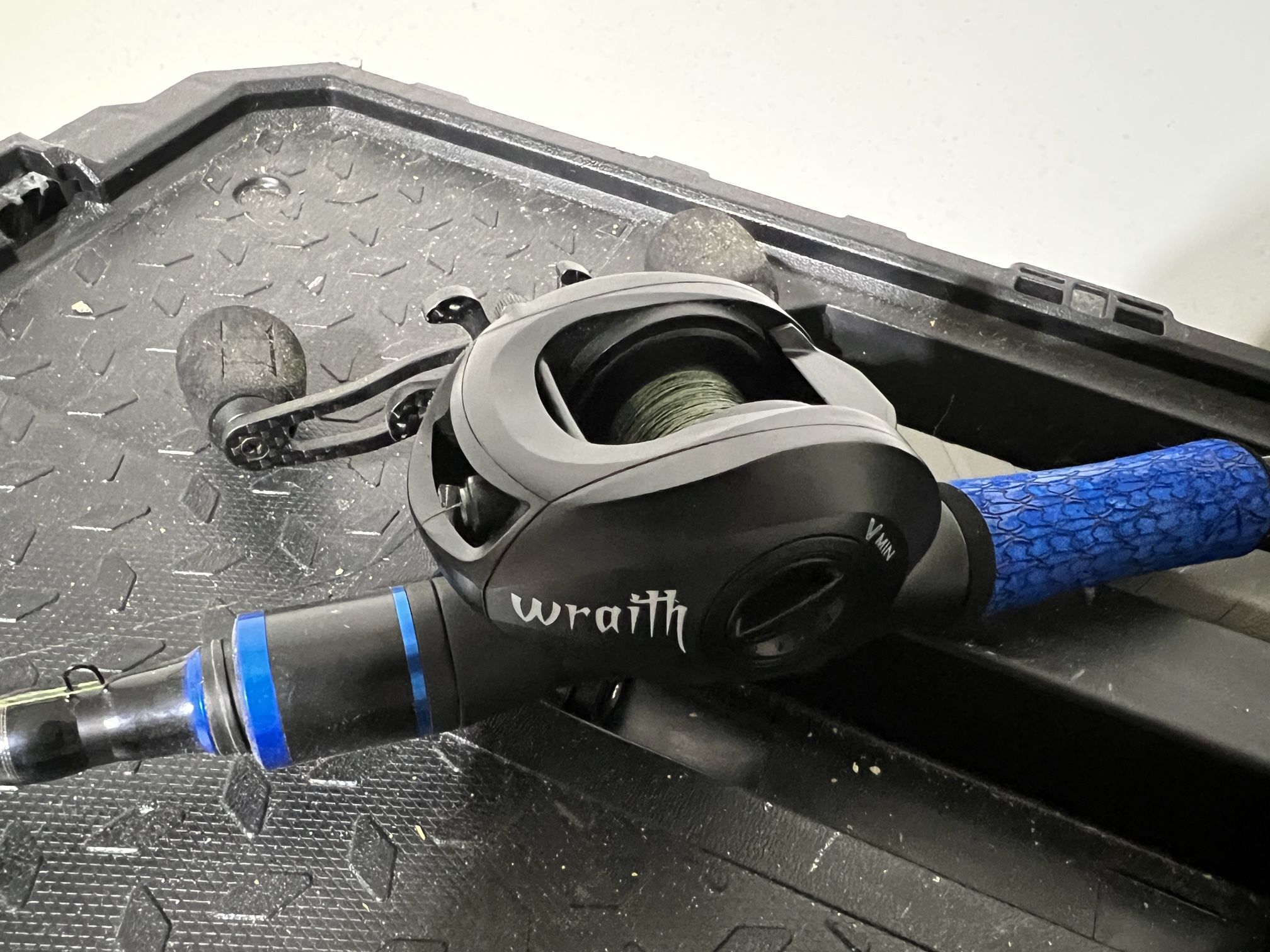 Sixgill Fishing Combo Akylos And Wraith for Sale in Old Rvr-wnfre, TX ...