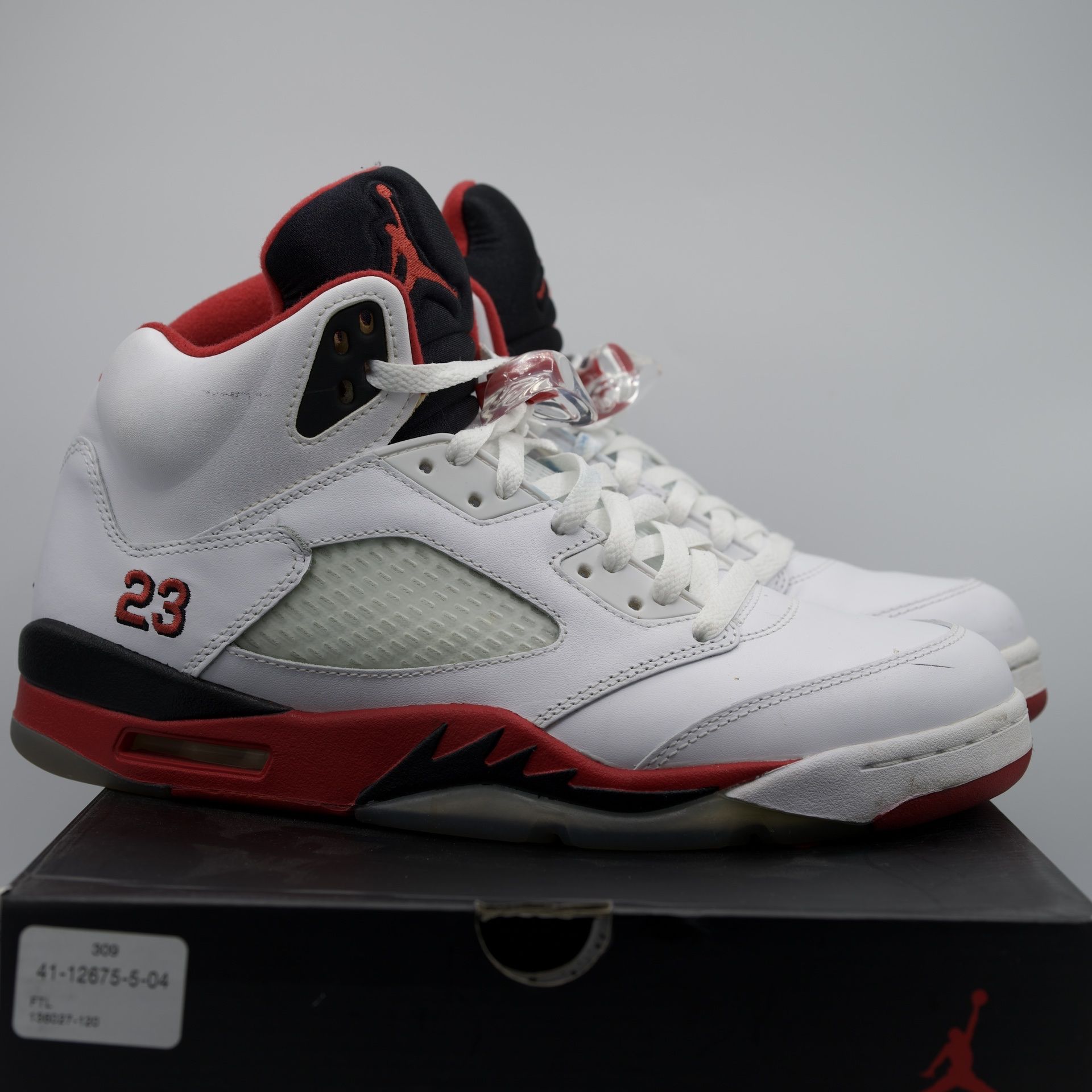 Jordan Fire Red 5 Black Tongue