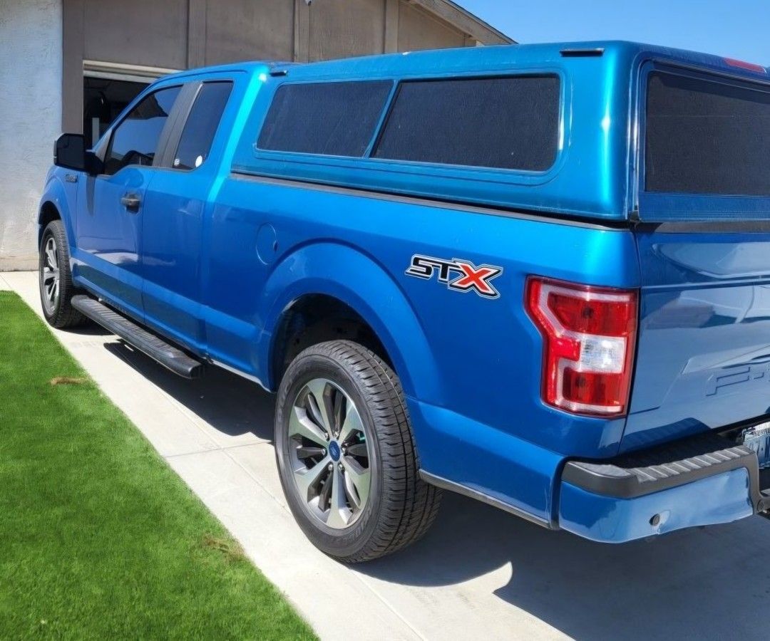 Camper Shell (Blue) for Sale in Spring Valley, CA - OfferUp