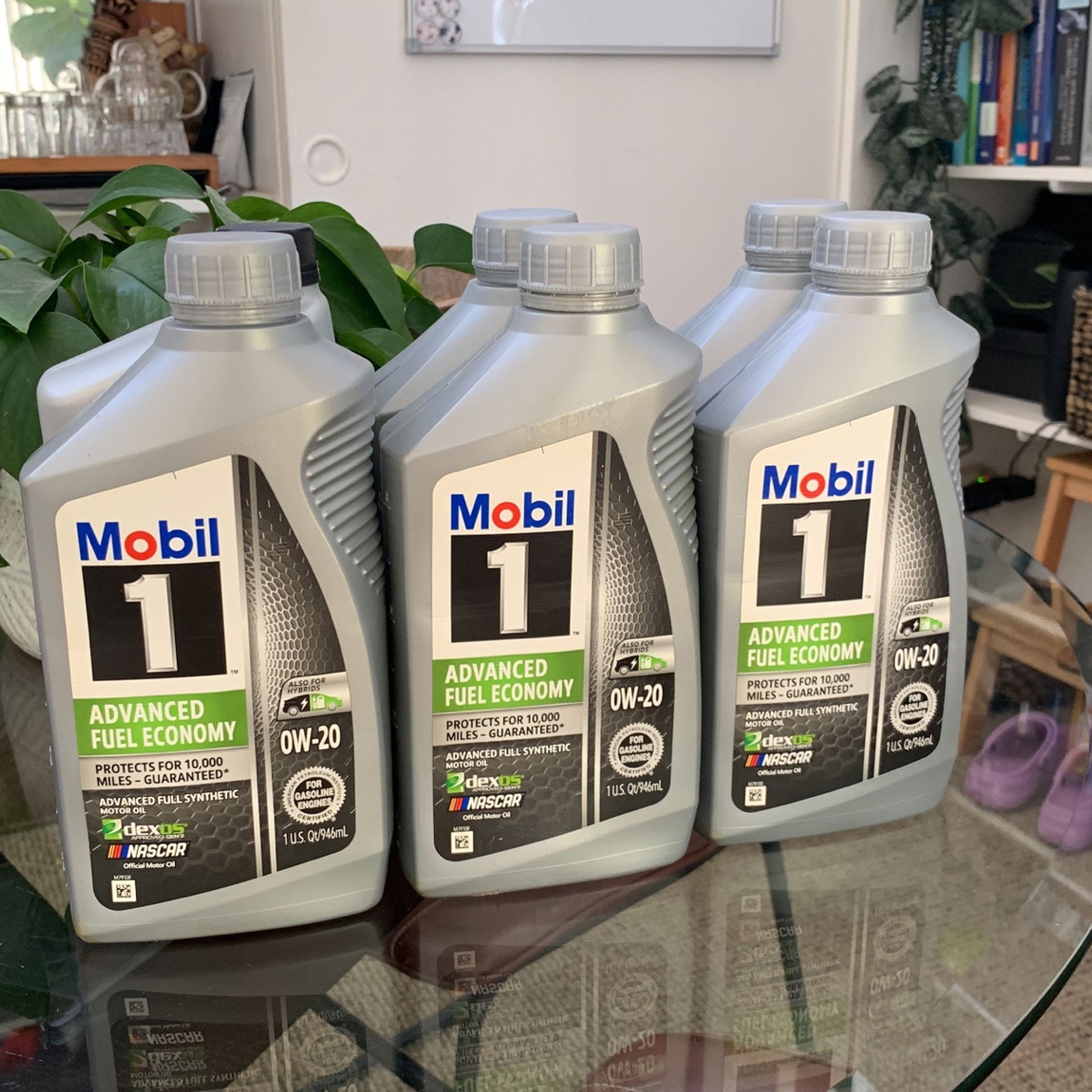 Free Mobil Oil for Sale in San Diego, CA - OfferUp
