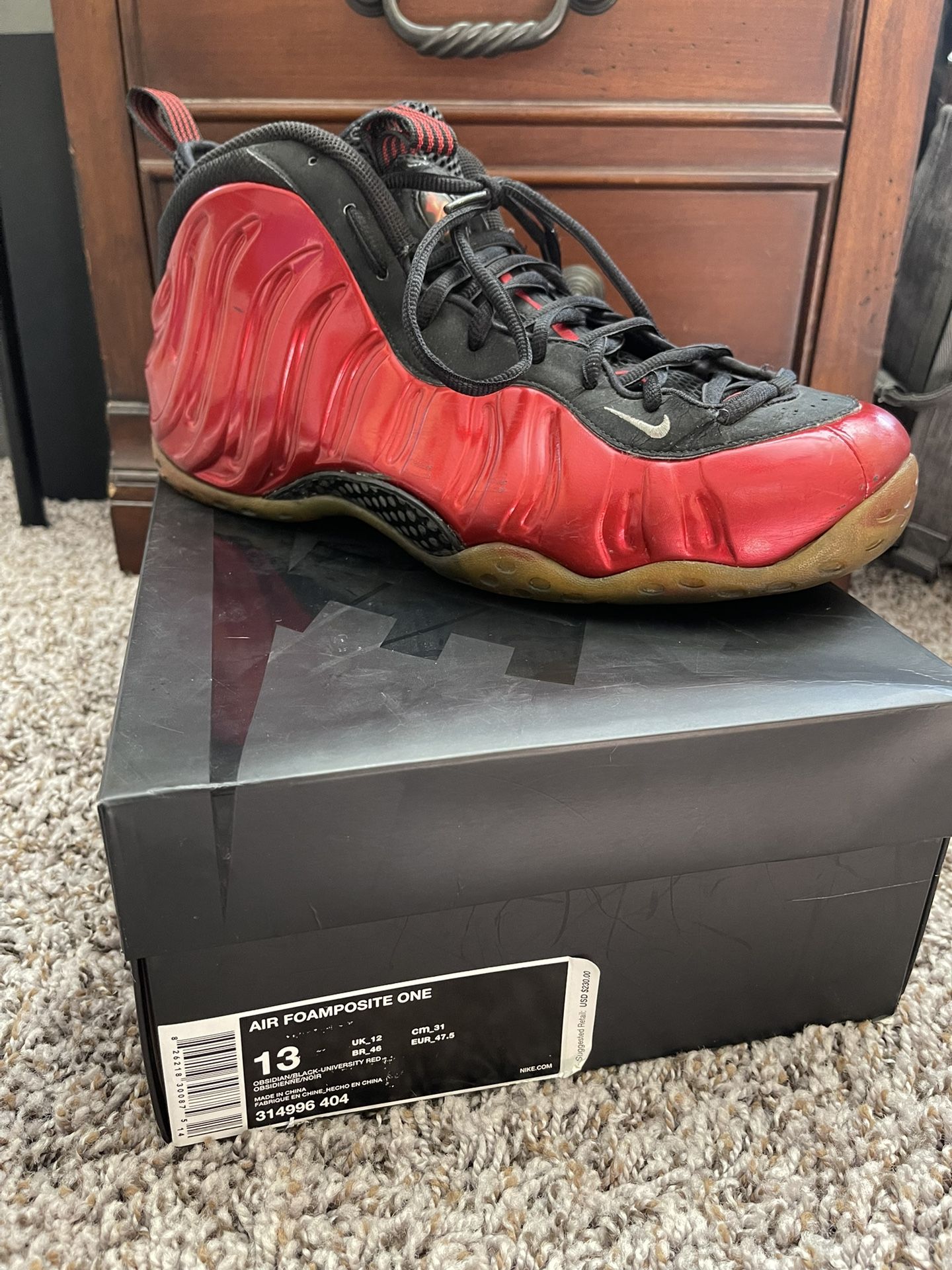 Metallic Red Foams