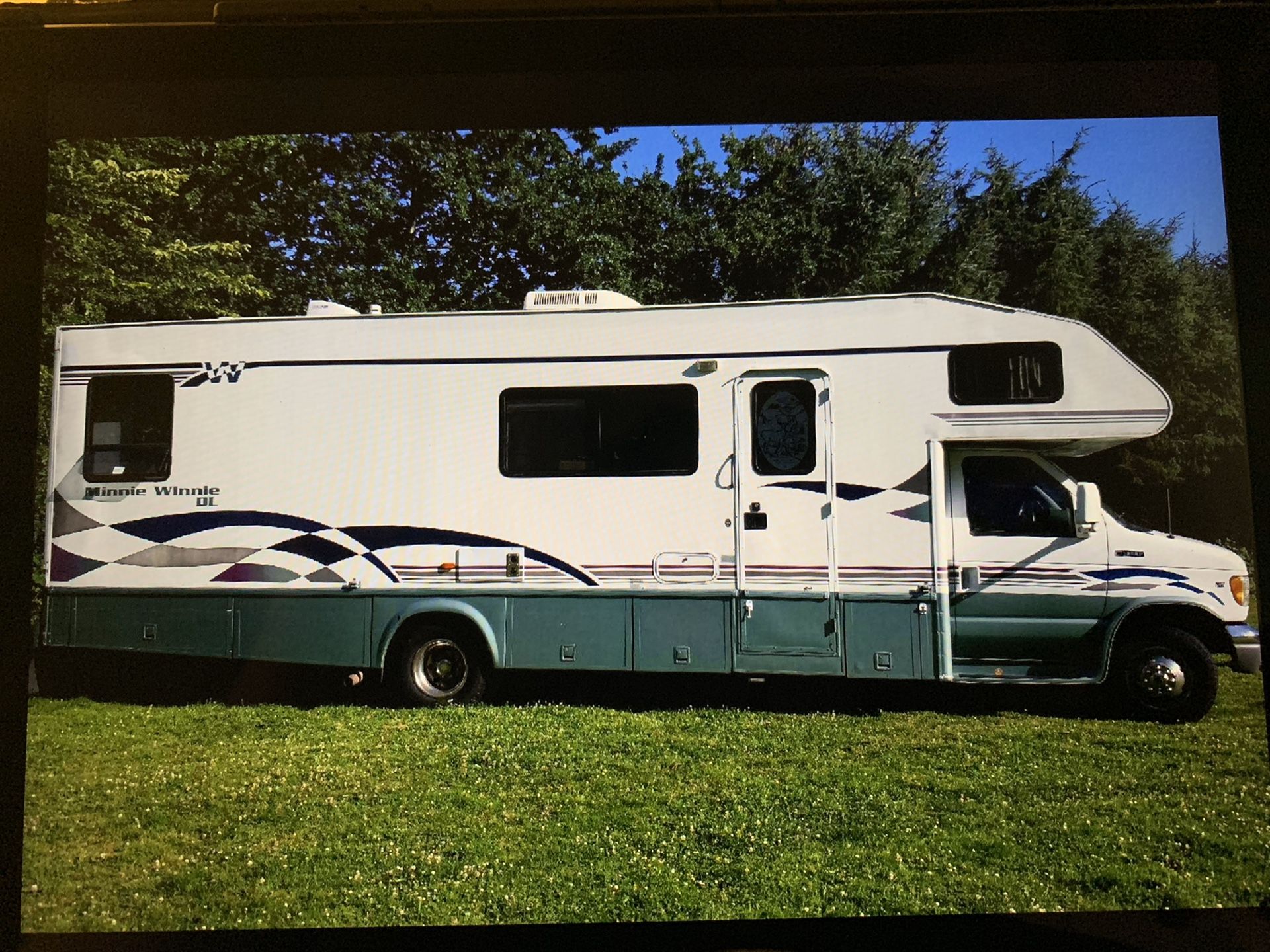 1998 Class C Winnebago motorhome RV for Sale in Bonney Lake, WA - OfferUp