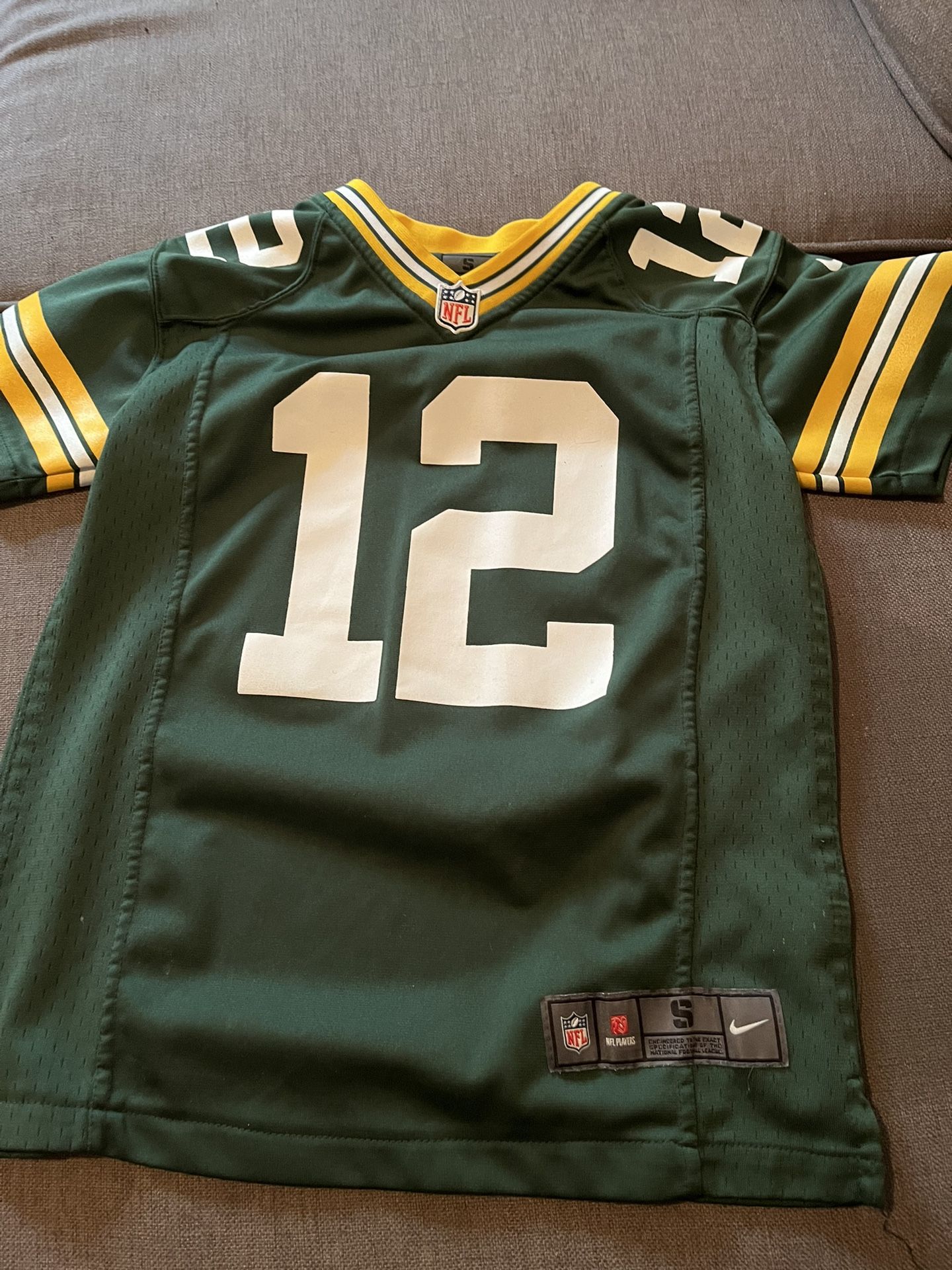 Green Bay Packers Jersey Small Nike for Sale in Inglewood, CA - OfferUp