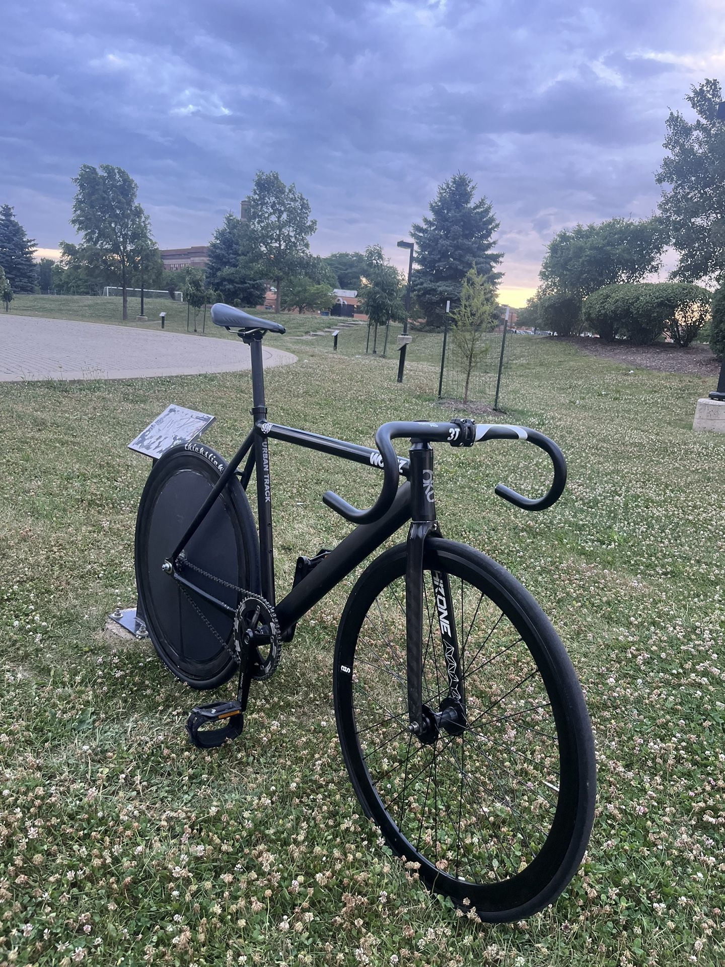 6ku Urban Track for Sale in Chicago, IL - OfferUp