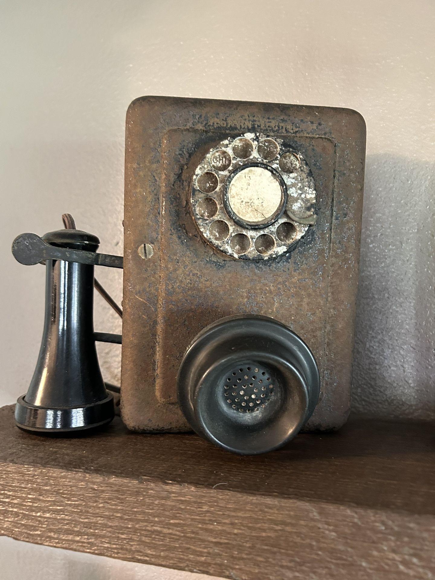 Antique Phone for Sale in Rancho Cucamonga, CA - OfferUp
