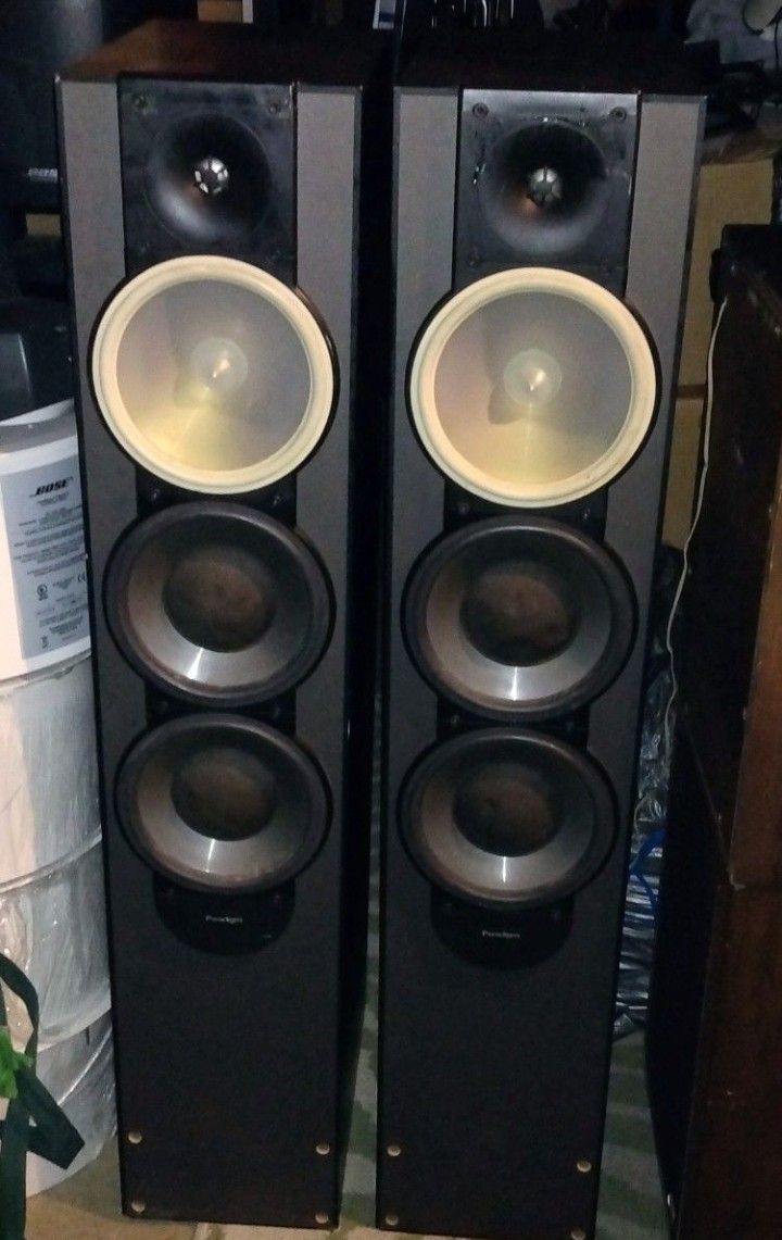 Paradigm Monitor 11 v.5 Speakers plus other stuff (must take all) for ...