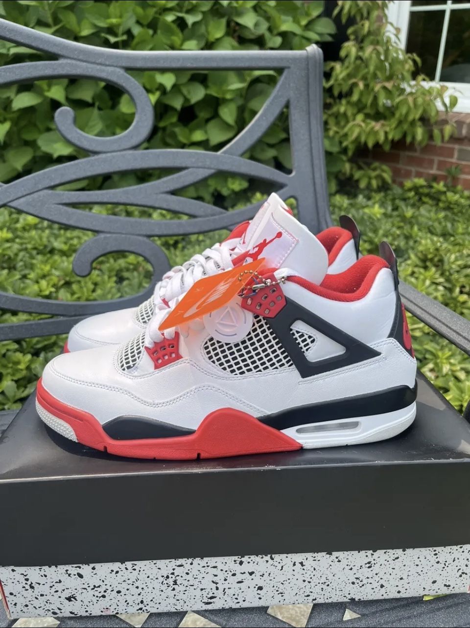 Jordan Fire Red 4