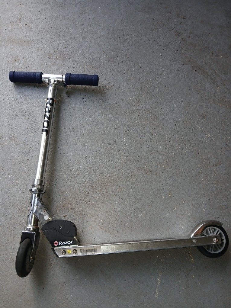 Make Offer. Razor Scooter for Sale in Ocala, FL - OfferUp