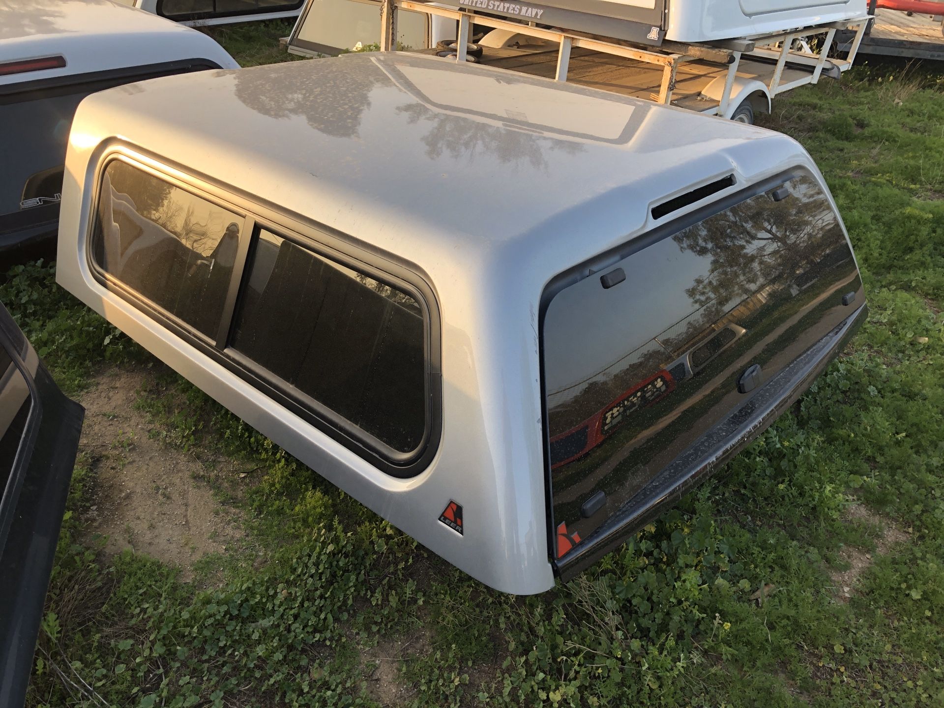 Camper shell Toyota Tacoma 5ft bed 2016/2020 for Sale in Perris, CA ...