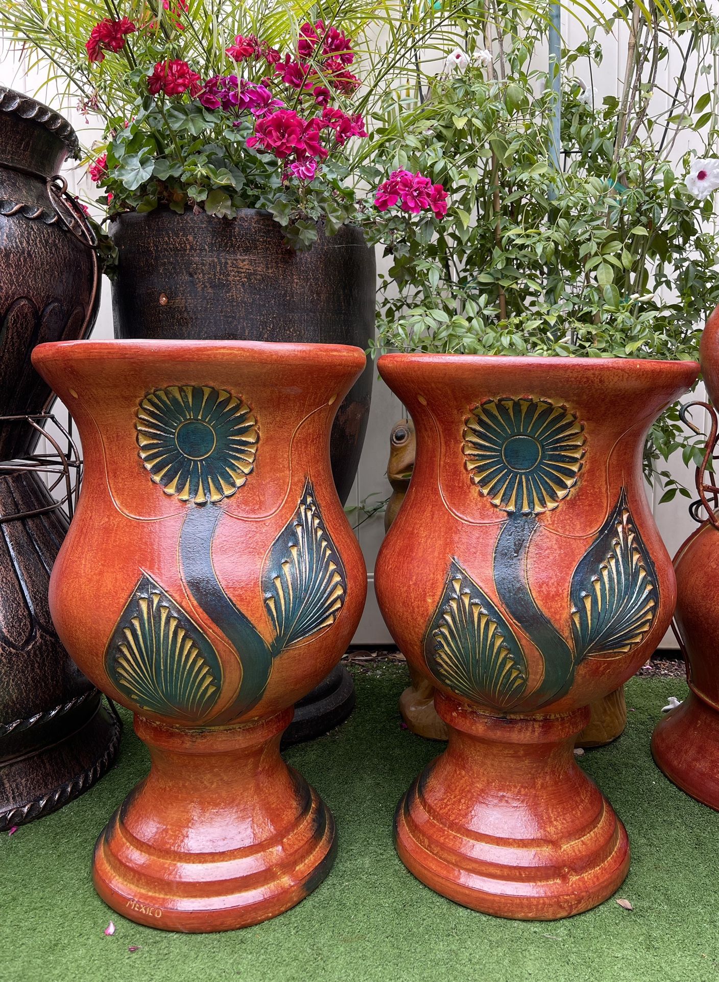Clay Pots 27” Tall. 15” Wide for Sale in Temecula, CA - OfferUp