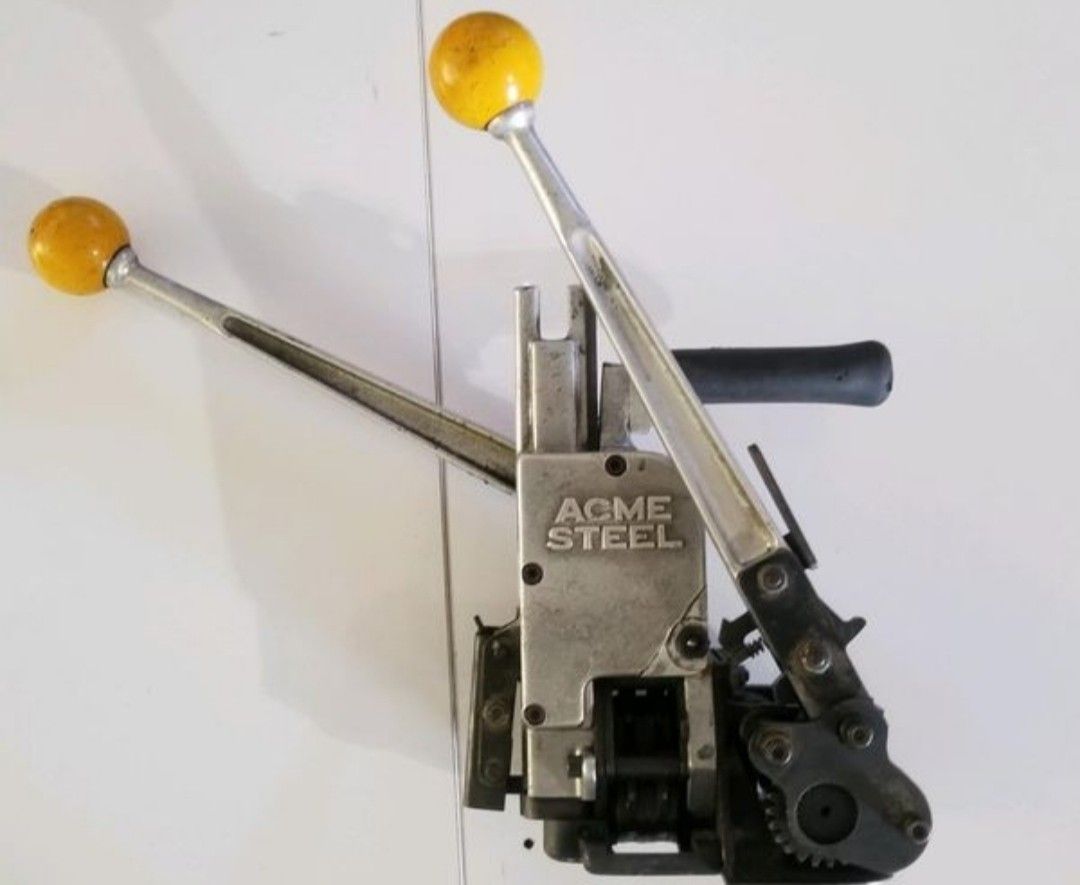 Acme Steel Strapping Banding Tool for Sale in Corona, CA - OfferUp