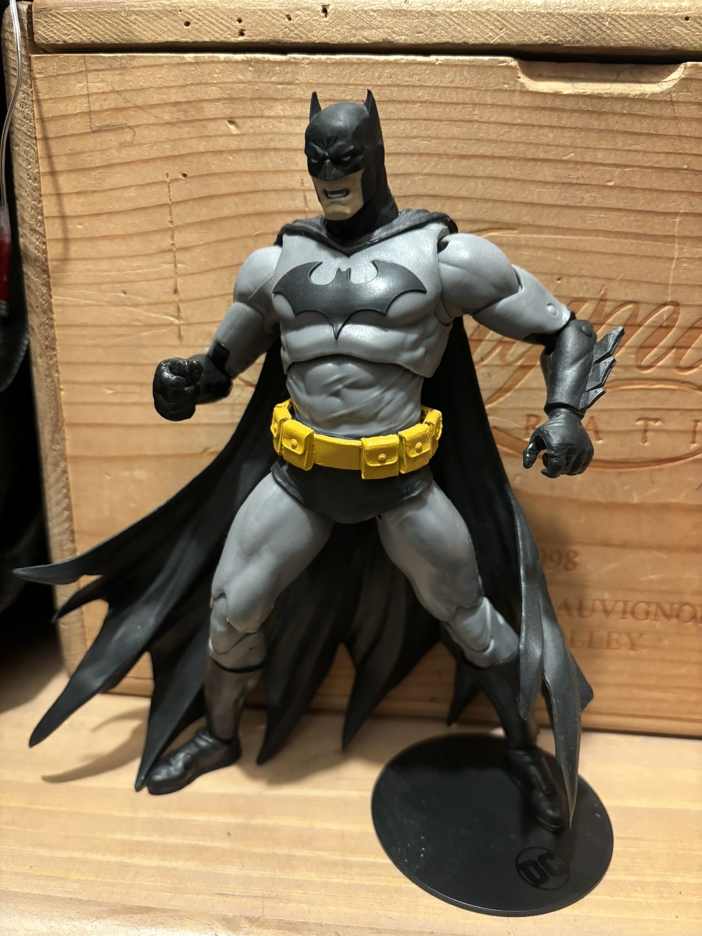 Dc Multiverse McFarlane Batman for Sale in Long Beach, CA - OfferUp