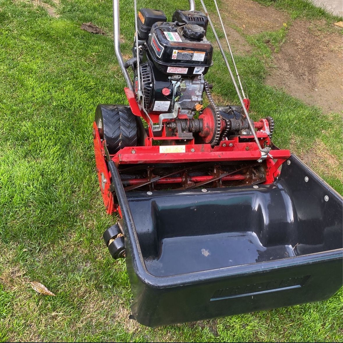 Tru Cut 25 Reel Mower for Sale in Bakersfield, CA - OfferUp