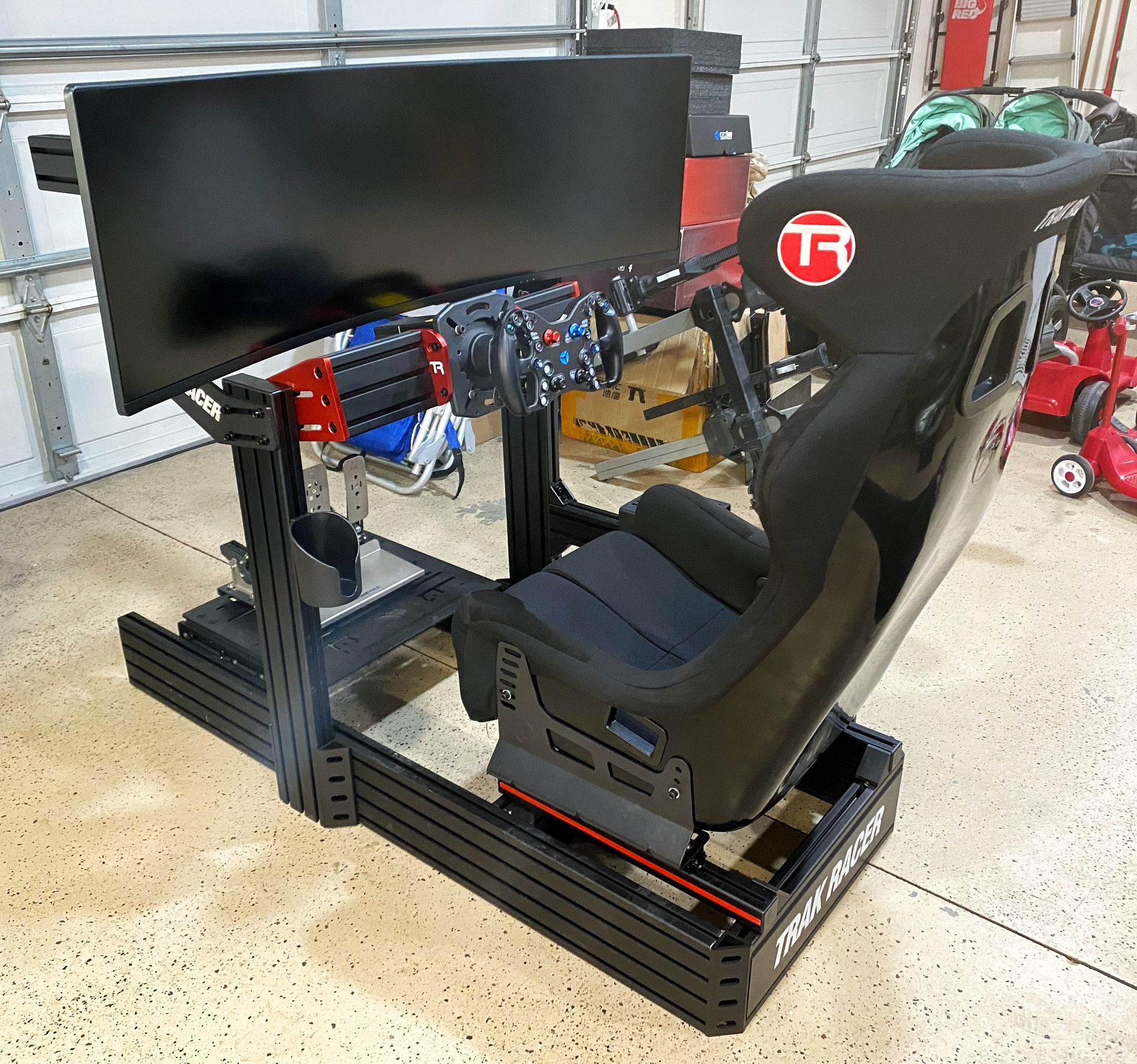 High End Racing Simulator - TrakRacer Simucube Heusinkveld Cube ...