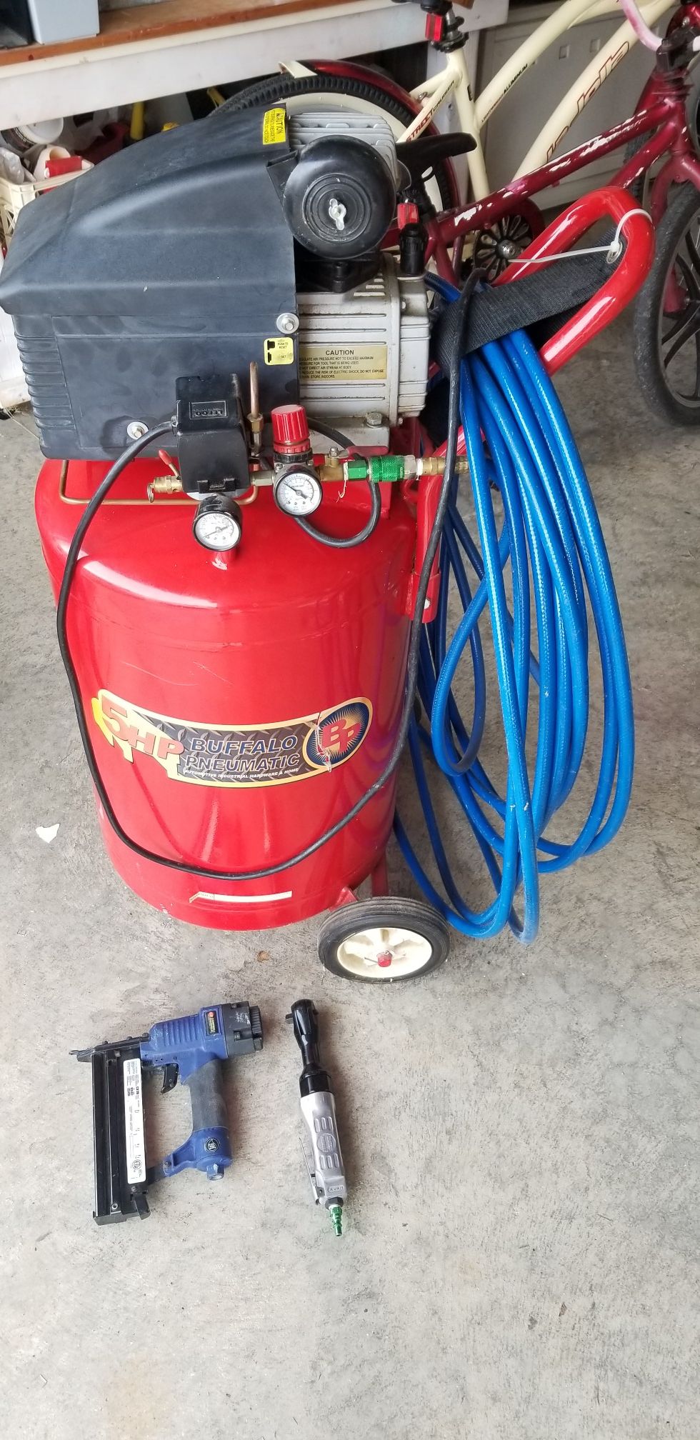 Buffalo Pneumatic air compressor 20 gallon 5 HP for Sale in ...